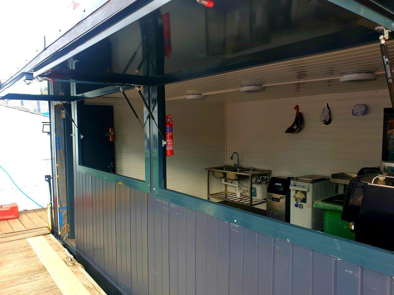 Houseboat Floating shop | 2022 | 5m - Surrey | Boatshop24