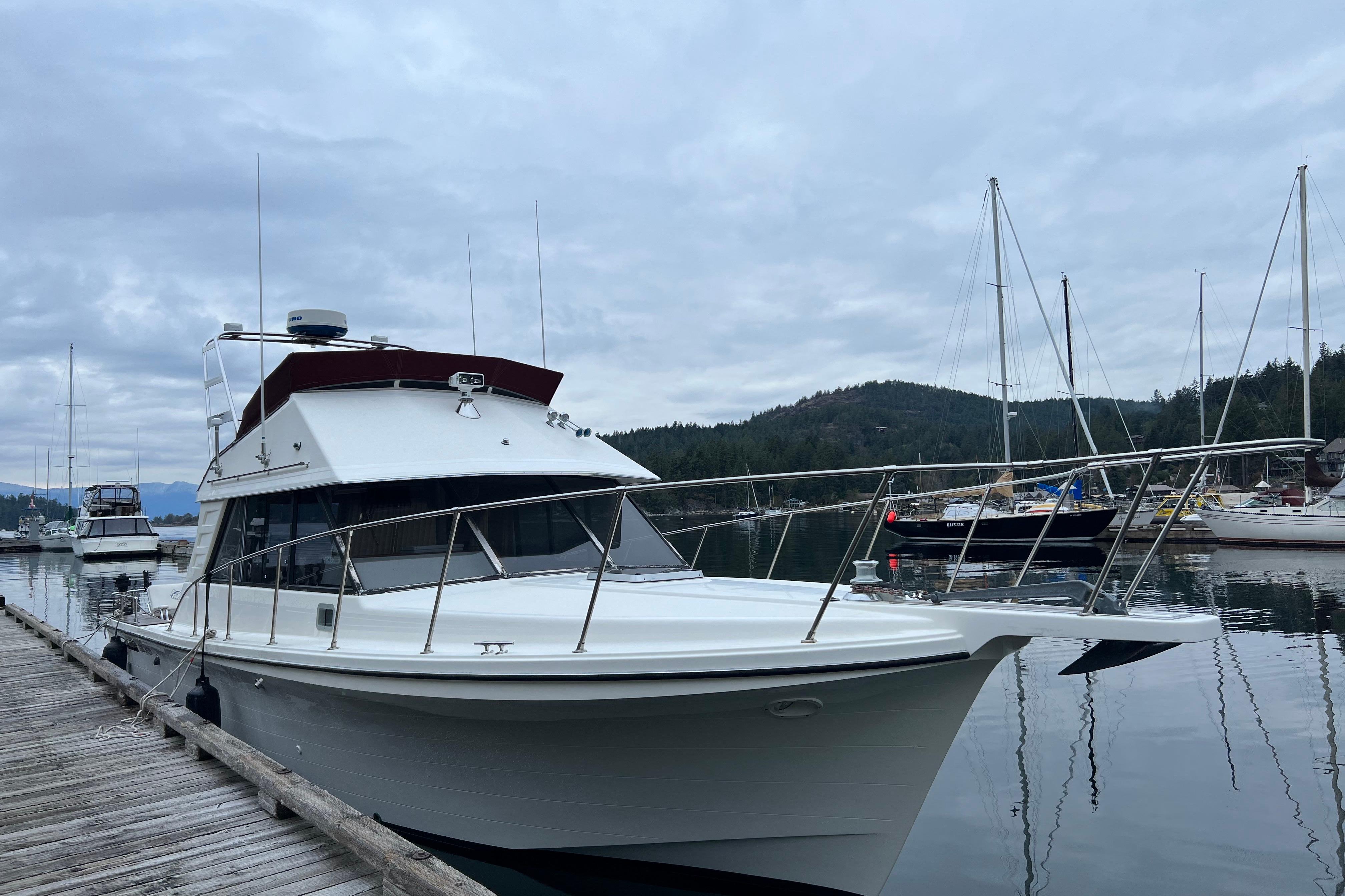 1987 Double Eagle 34 Convertible Embarcaciones convertibles en venta ...