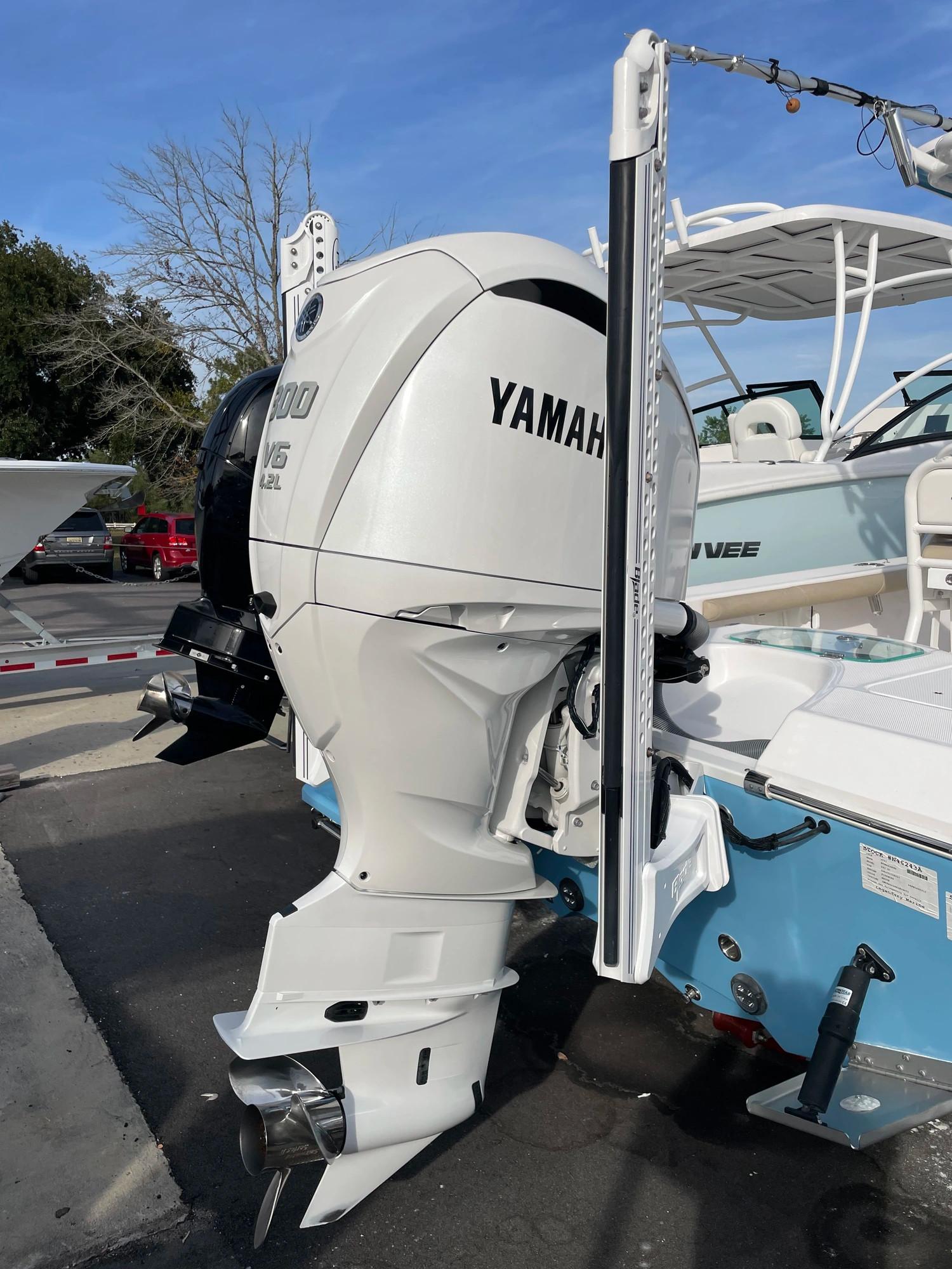 2023 Everglades 243 CC Centre Console for sale - YachtWorld