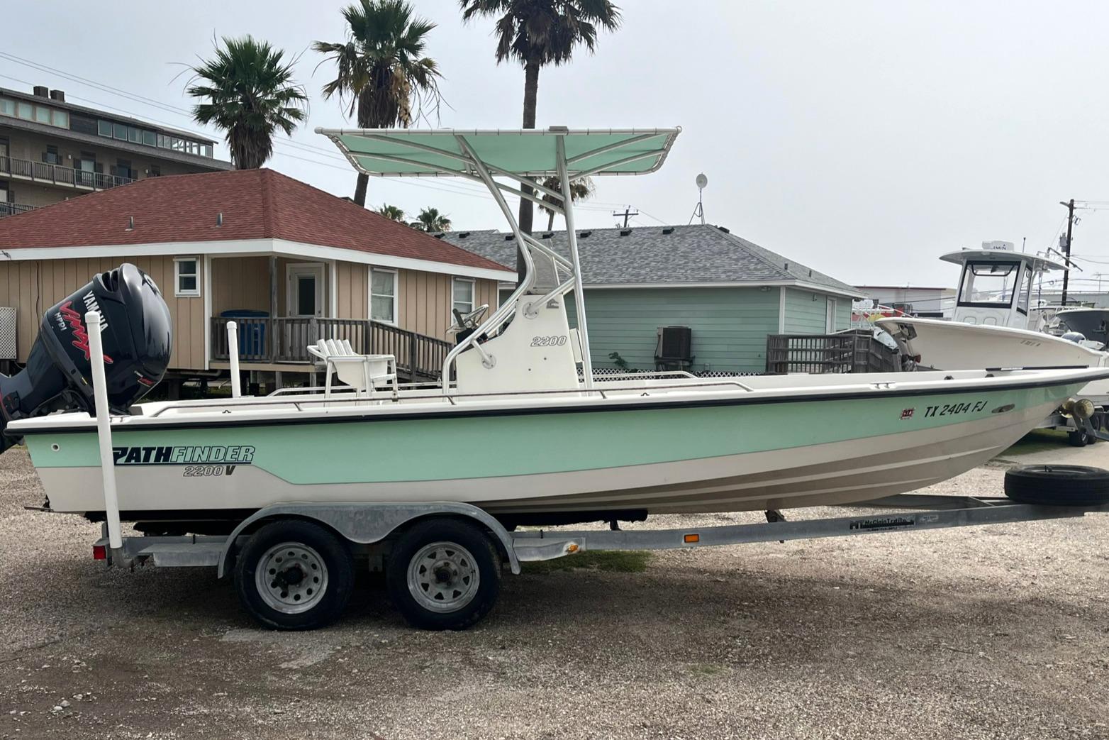 2001 Pathfinder 2200-v Center Console for sale - YachtWorld