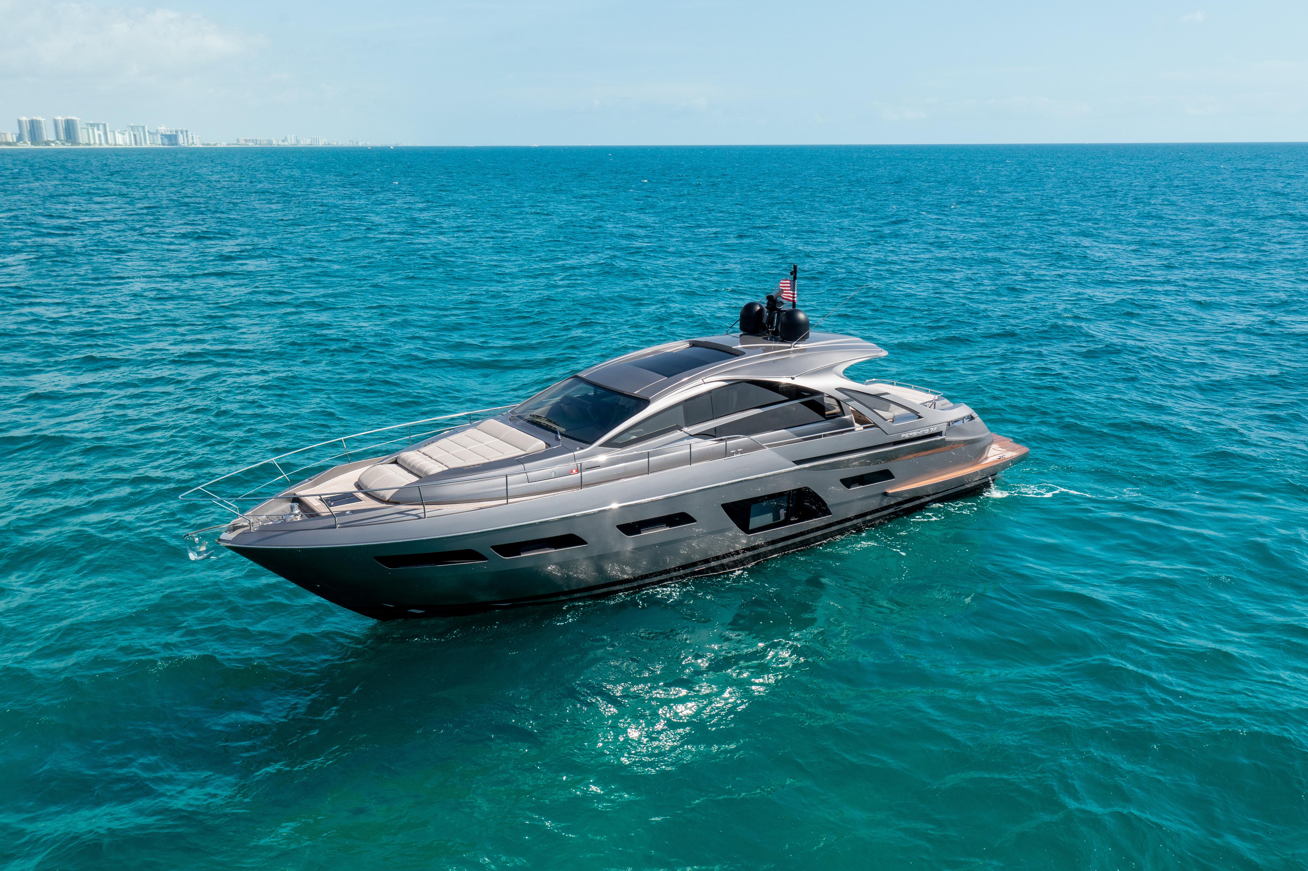 2023 Pershing 7X Express-Boot Kaufen - YachtWorld