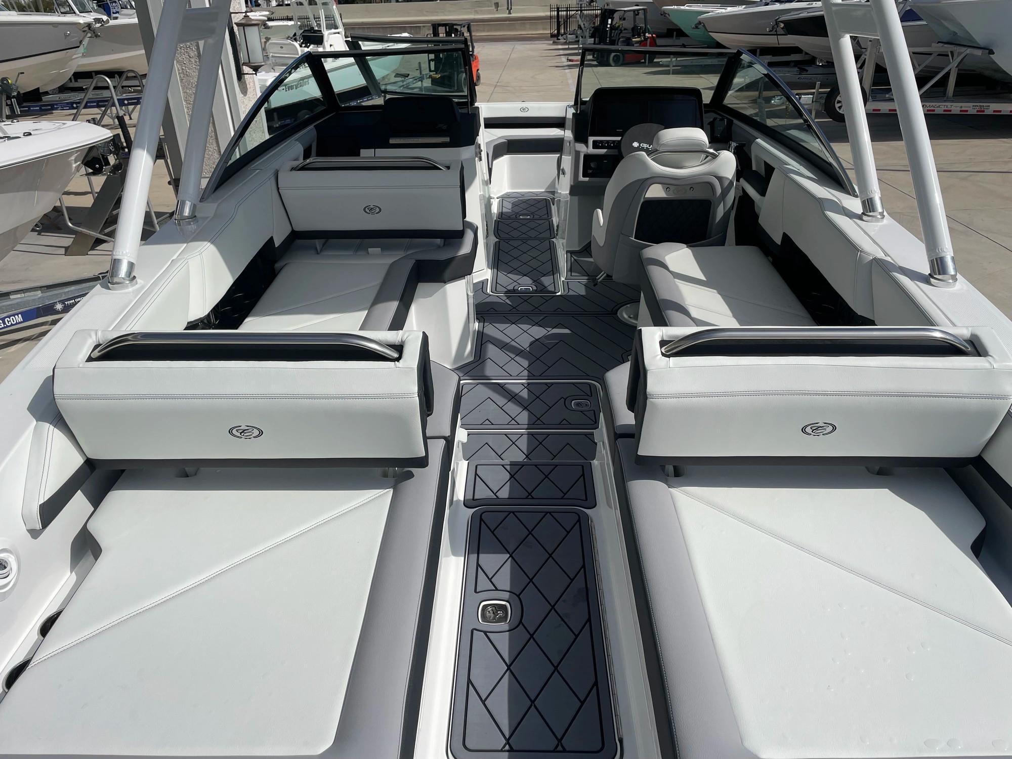 2024 Cobalt R6 OB Bowrider for sale - YachtWorld