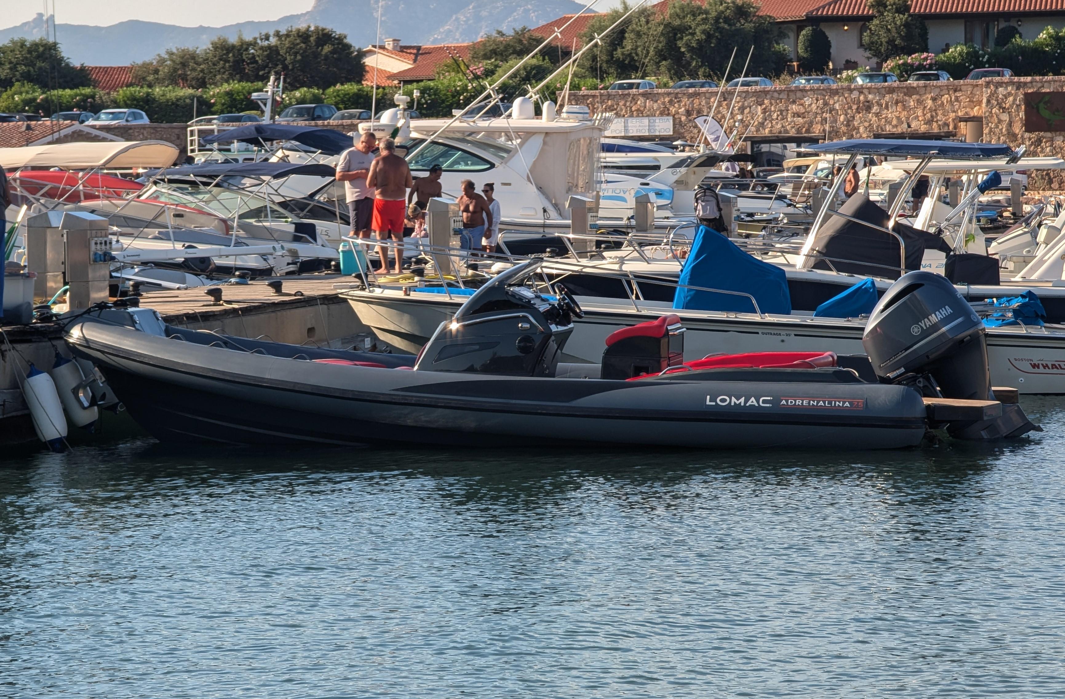 Used 2021 Lomac Adrenalina 7.5 - Sassari | YachtFocus