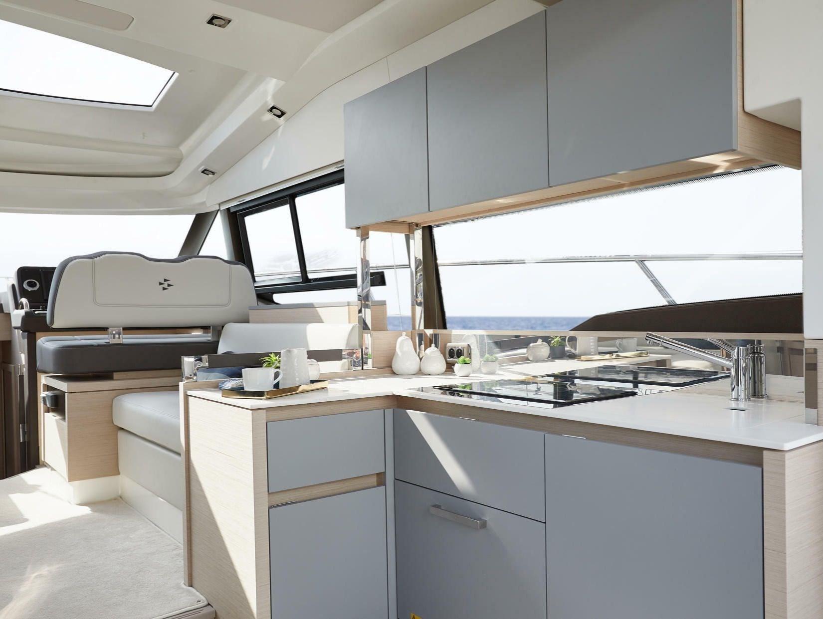 2021 Prestige 460 S Cruiser for sale - YachtWorld