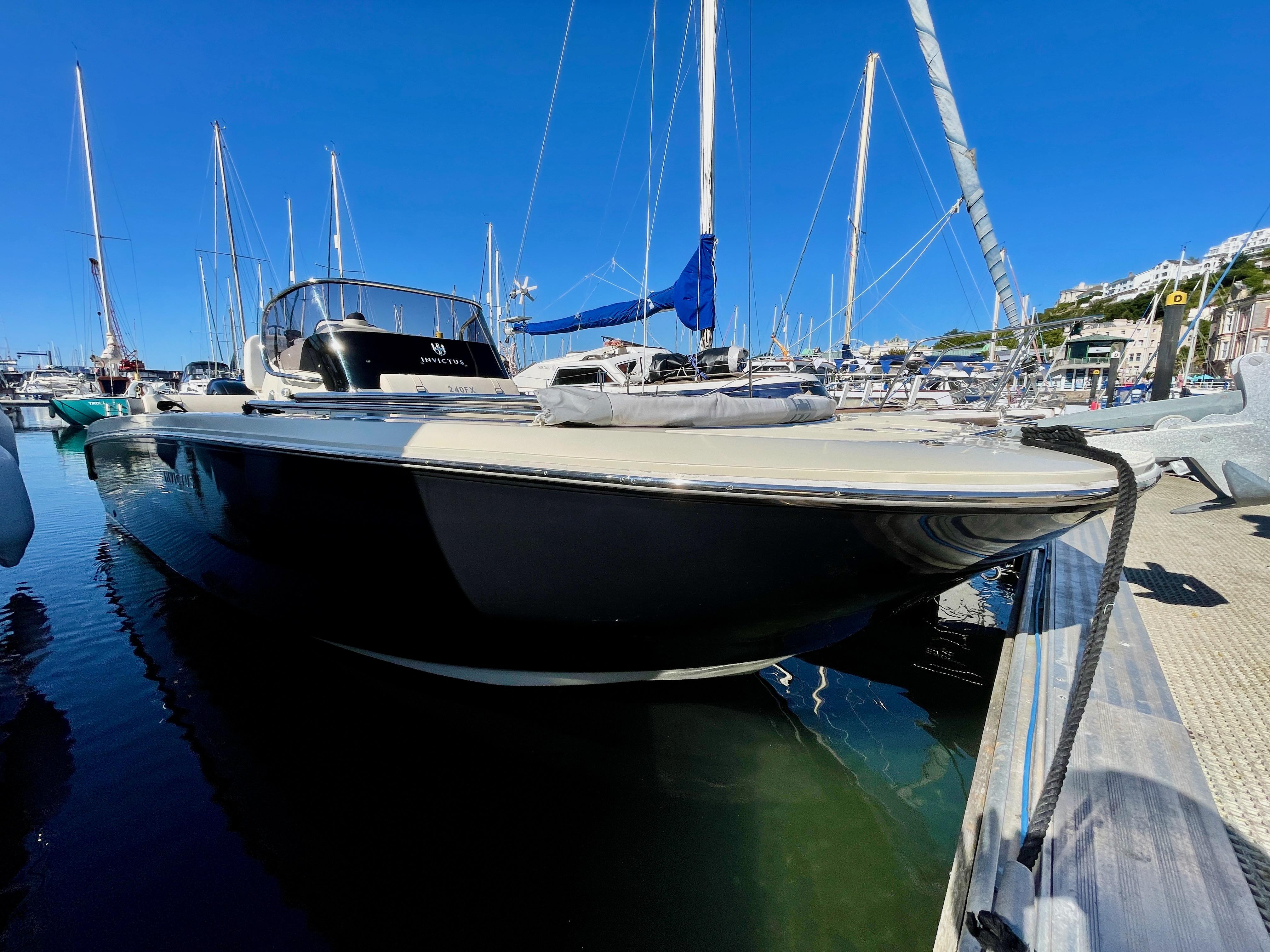Invictus 240FX | 2016 | 7m - Devon | Boatshop24