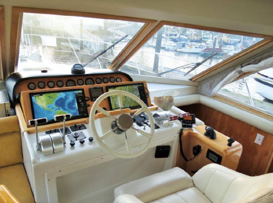 2000 Navigator 5300 Motor Yachts for sale - YachtWorld