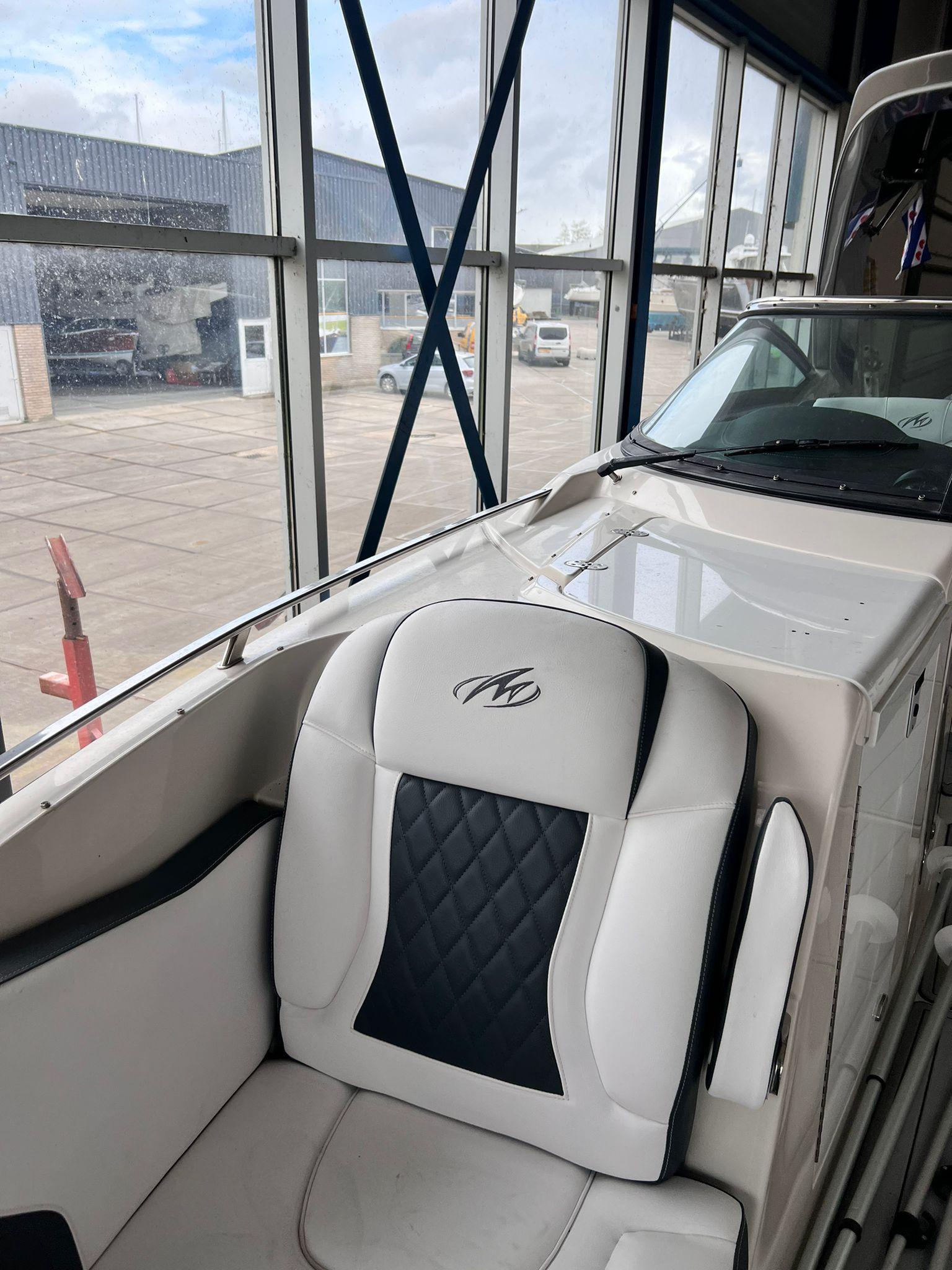 2013 Monterey 328 Super Sport Runabout for sale - YachtWorld