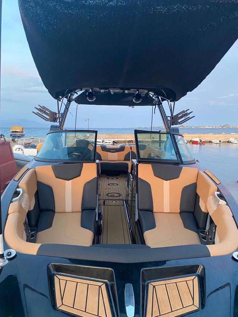 2022 MasterCraft XT24 Sports cruiser à vendre - YachtWorld