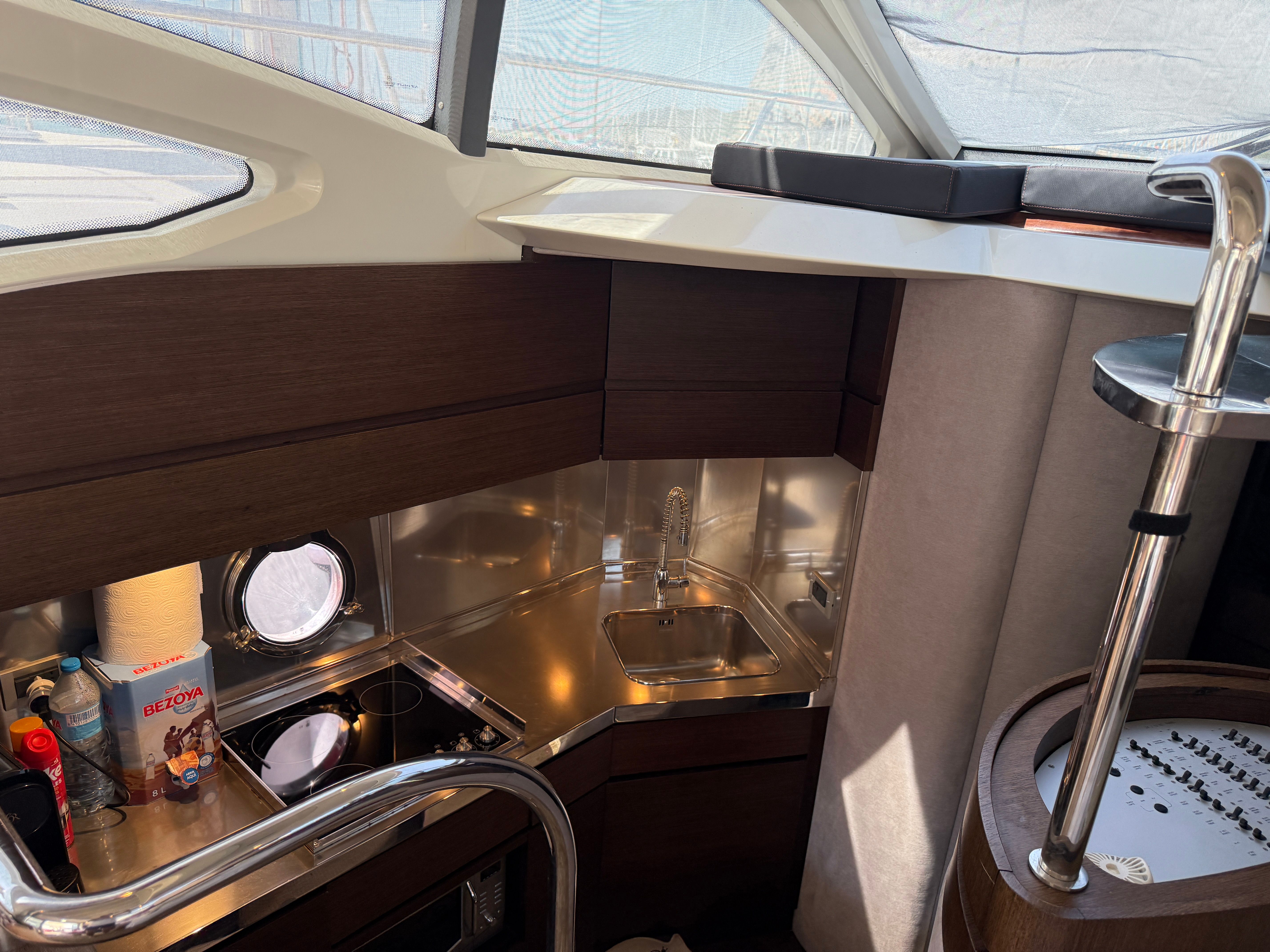 Ocasión 2025 Azimut 43S - Barcelona | TopBarcos.com