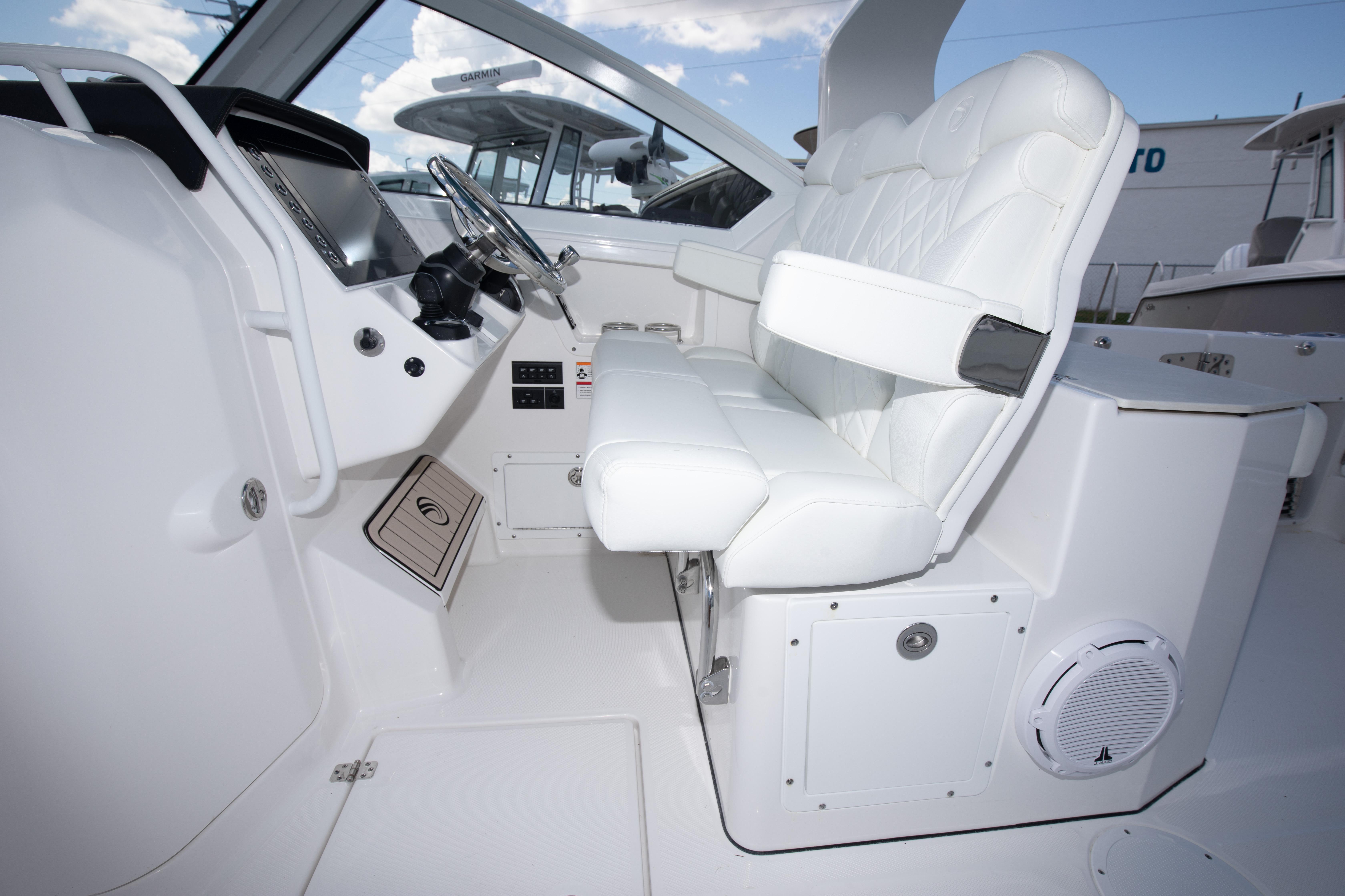 2024 Edgewater 262 CX Dual Console for sale - YachtWorld