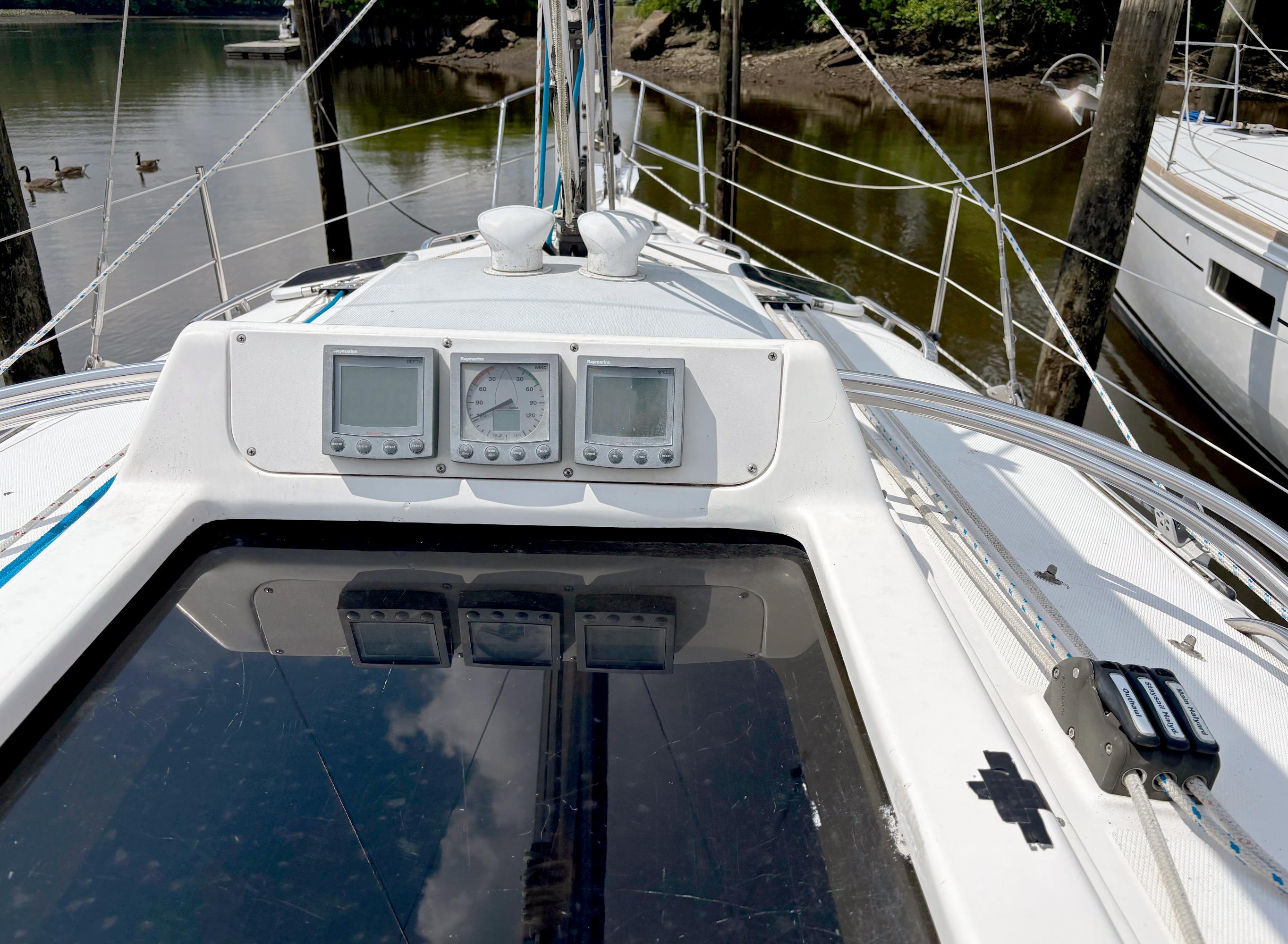 2002 Hunter 326 Sloop for sale - YachtWorld