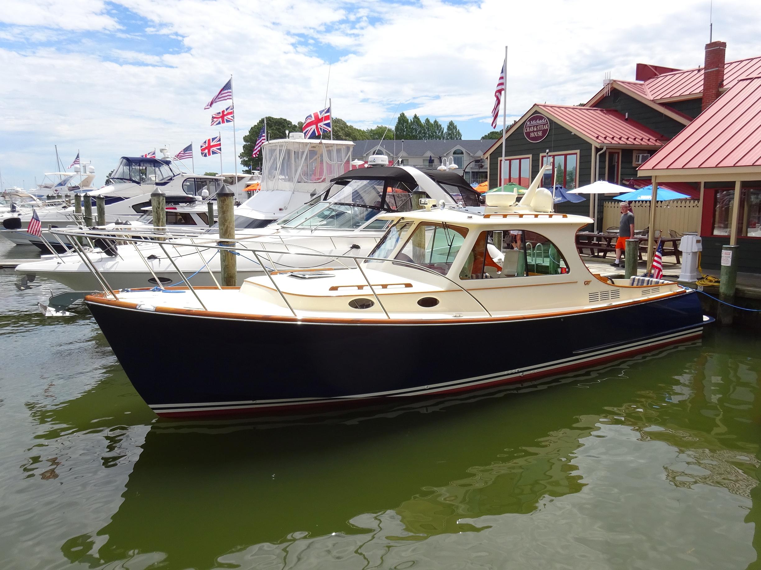 2015 Hinckley Picnic Boat MKIII Jet Boat for sale - YachtWorld