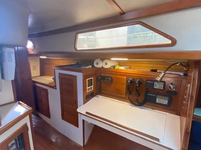 1989 Morgan 44 Center Cockpit Cruiser For Sale Yachtworld