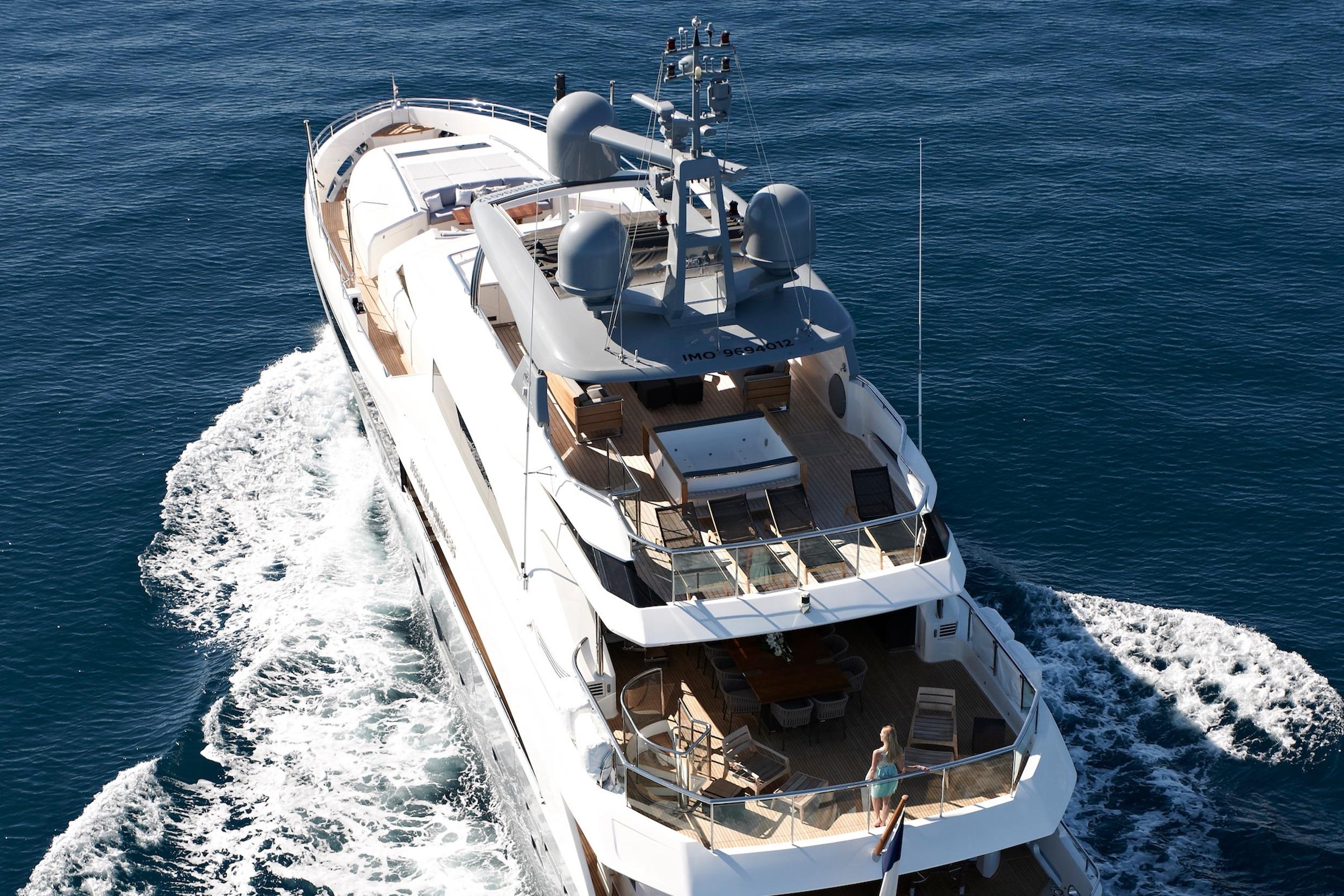 Occasion 2012 Princess 40M - Imperia | Annonces du Bateau