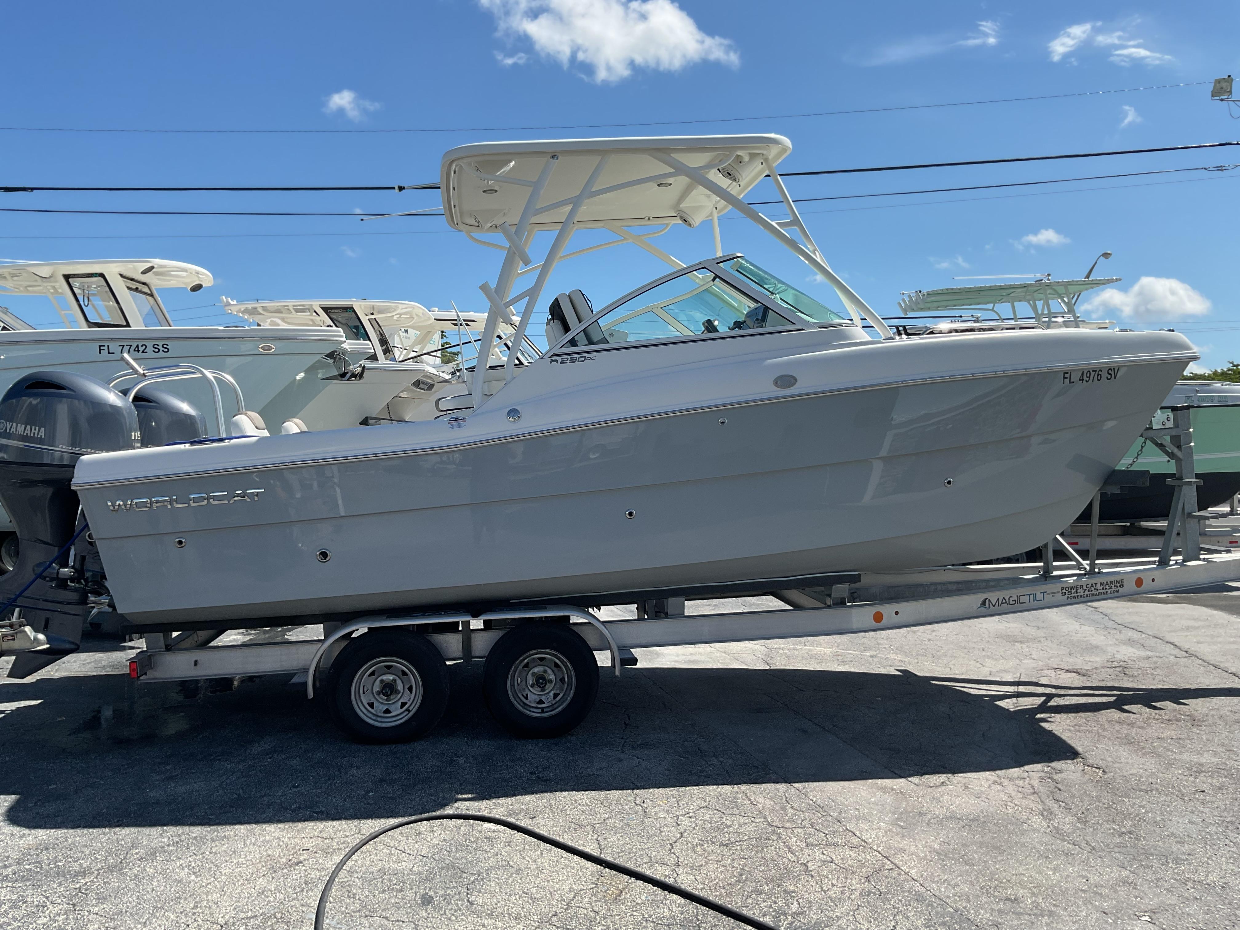 World Cat 230 Dc boats for sale | YachtWorld