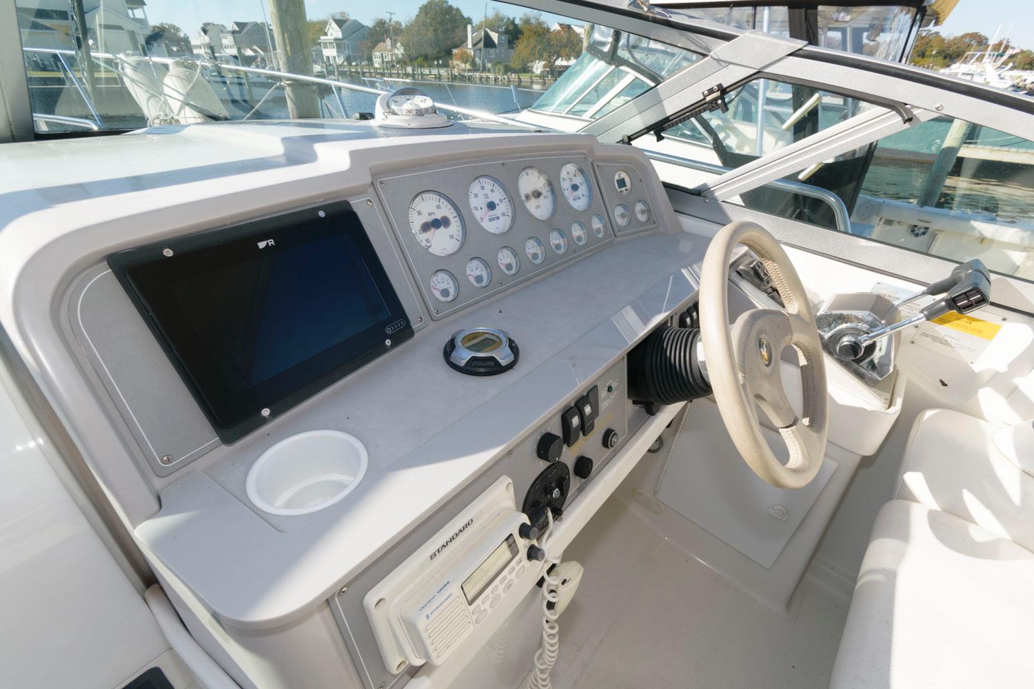 2000 Formula 31 PC Cruiser for sale - YachtWorld