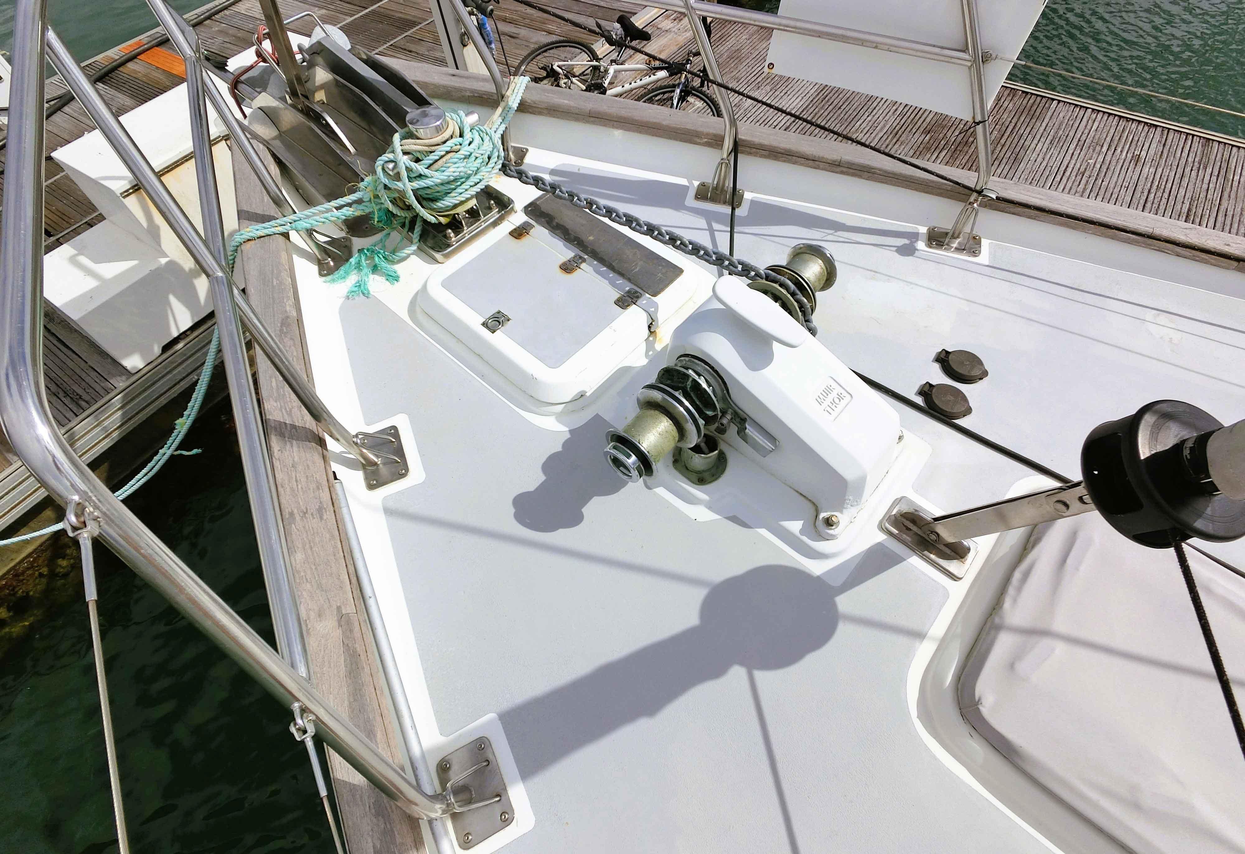 2002 Custom Cognac Windstar 54 GRP Cruiser for sale - YachtWorld