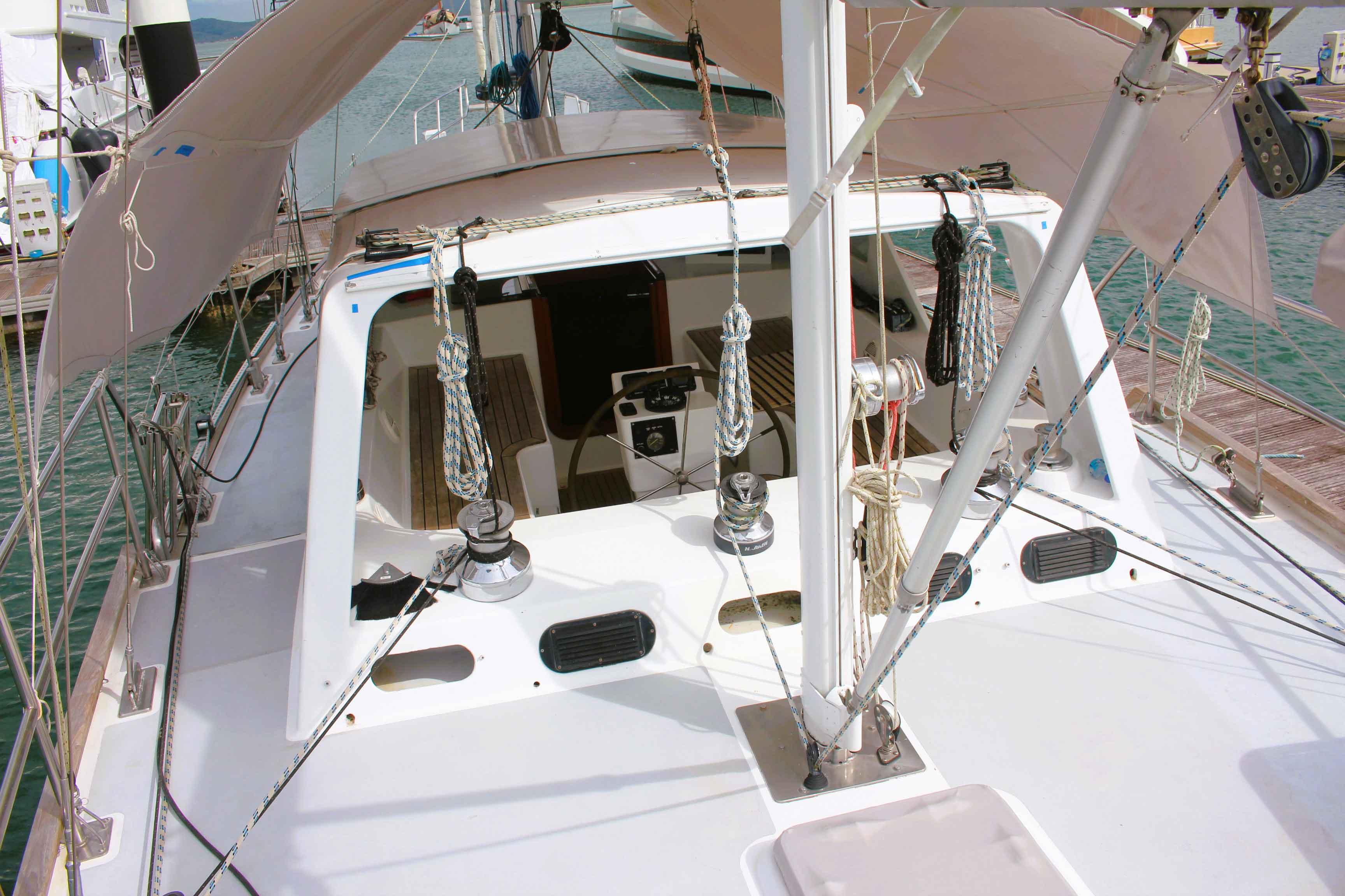 2002 Custom Cognac Windstar 54 GRP Cruiser for sale - YachtWorld