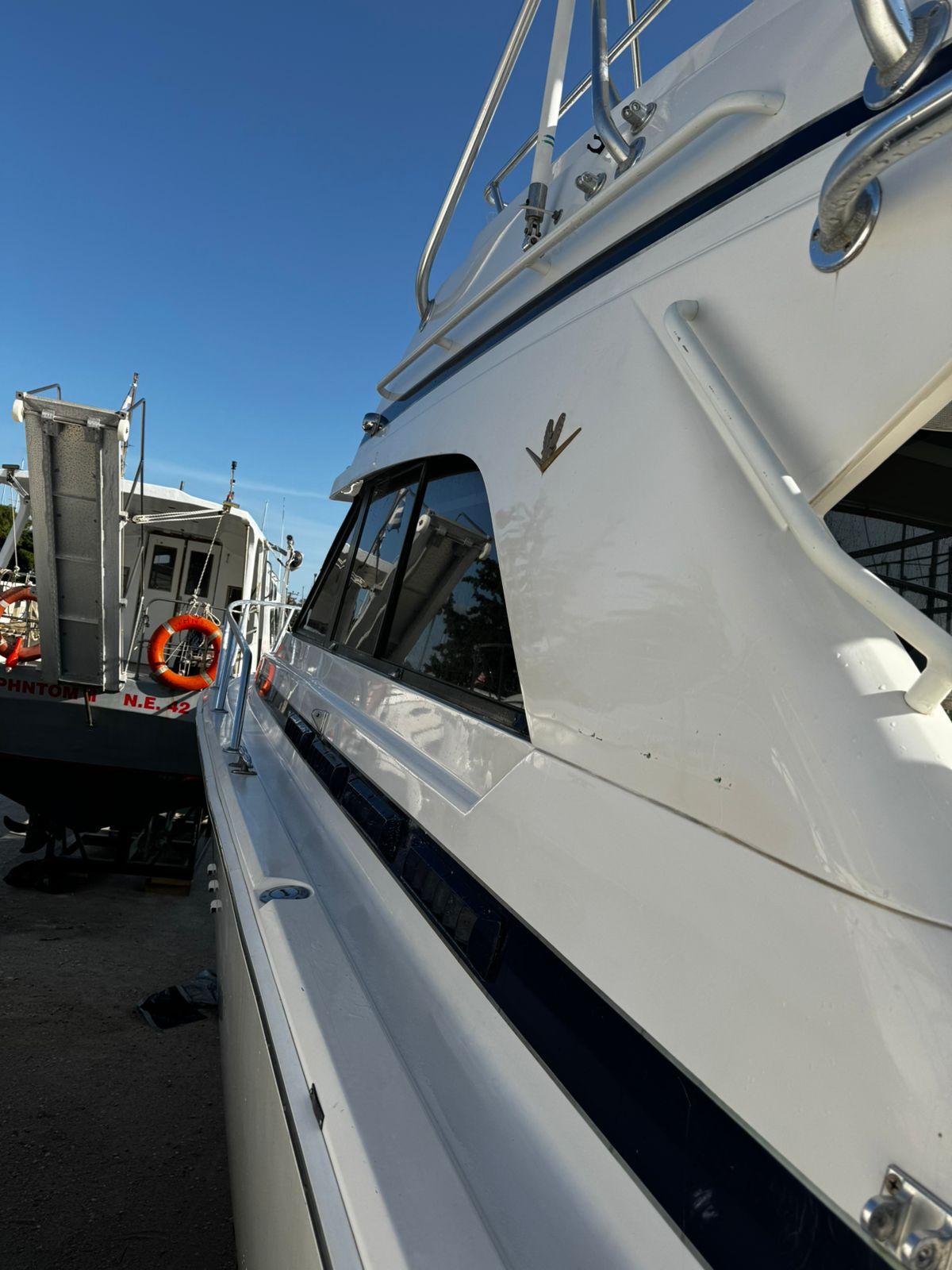 2000 Bertram 36 sf Flybridge for sale - YachtWorld