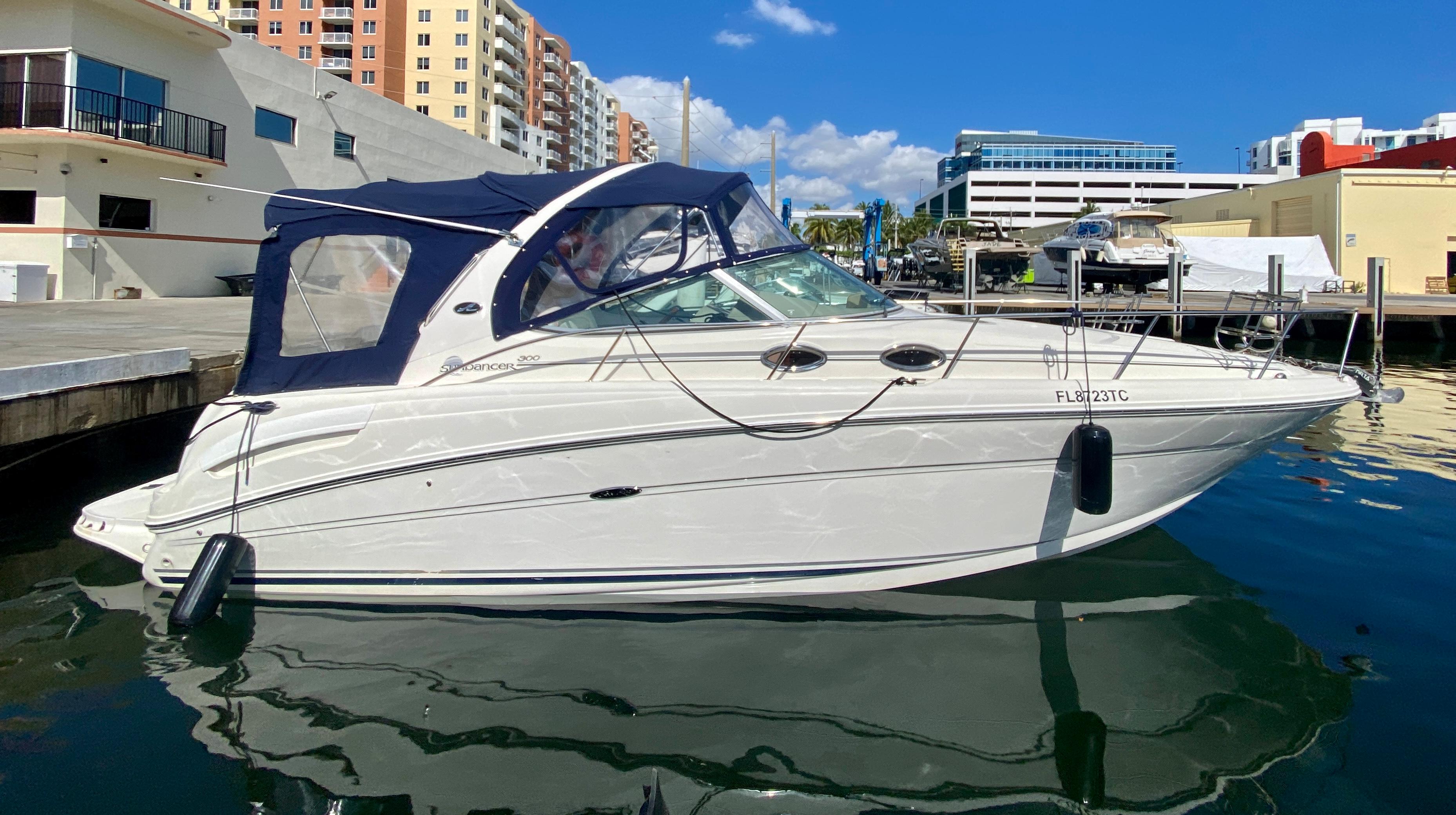 2004 Sea Ray 300 Sundancer Motorcruiser Kaufen - YachtWorld