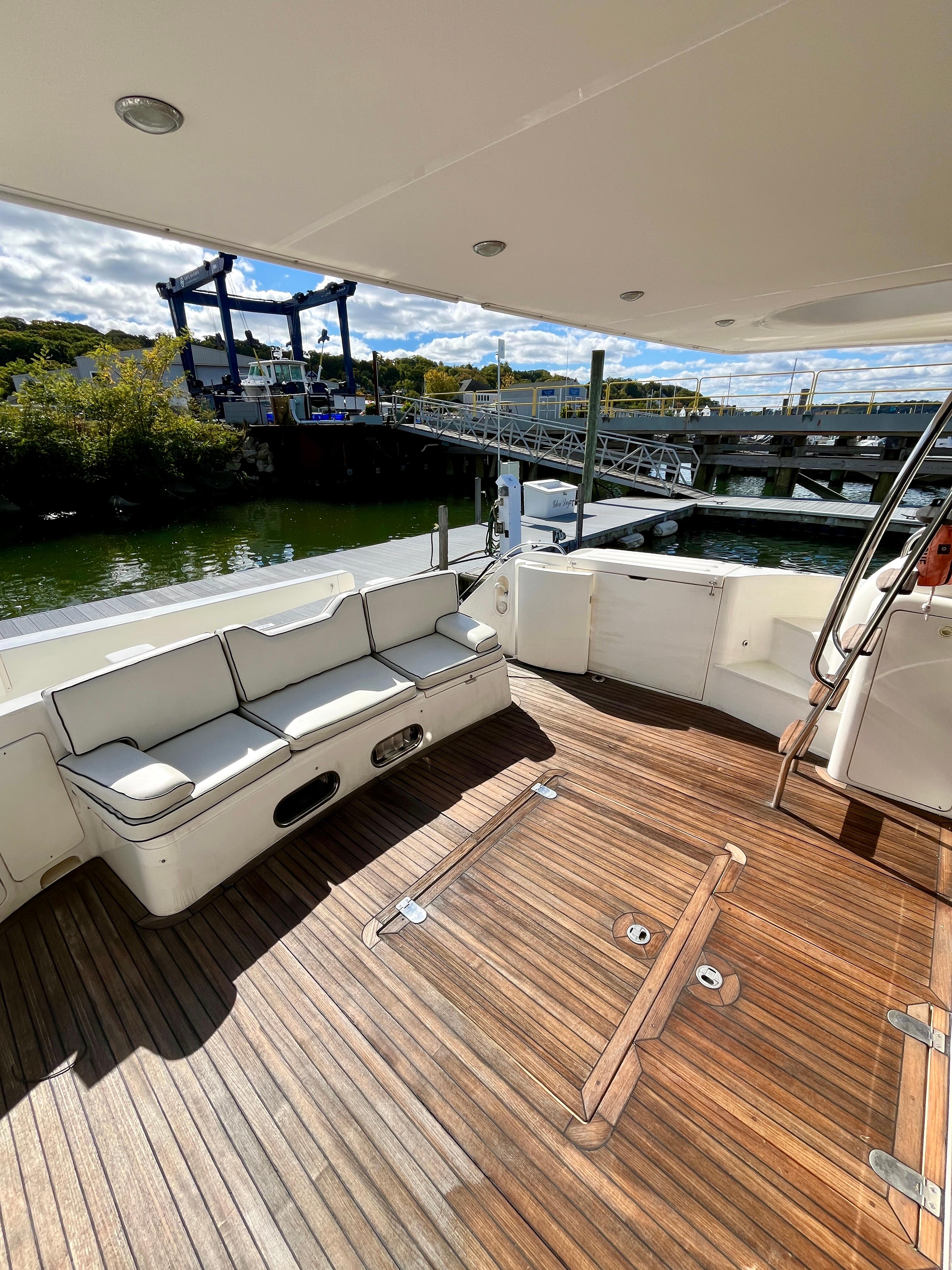 1999 Viking Sport Cruisers 61 Flybridge Sports Cruiser for sale ...