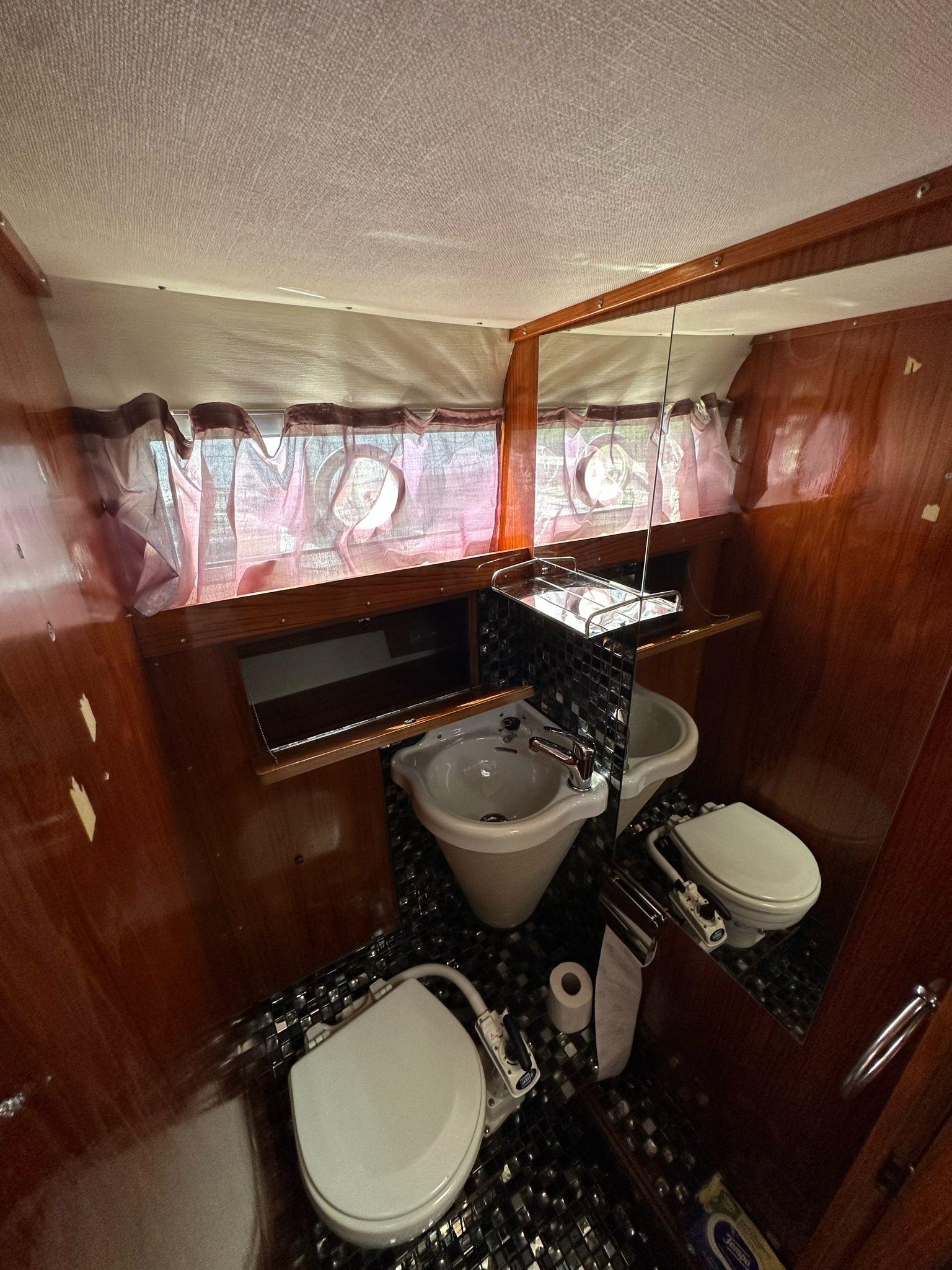 1984 Windy 27 DC Motor Yachts for sale - YachtWorld