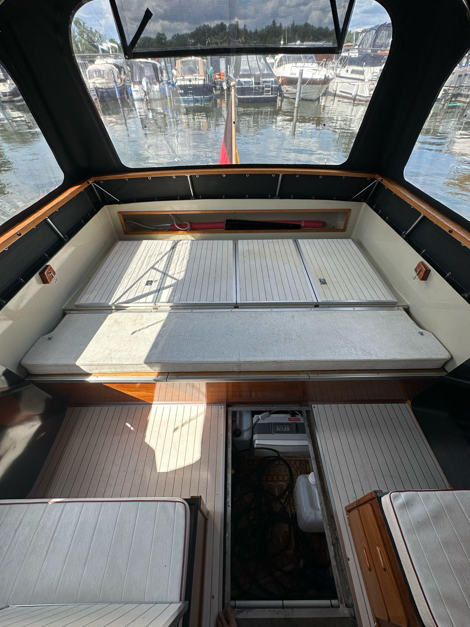 1984 Windy 27 DC Motor Yachts for sale - YachtWorld