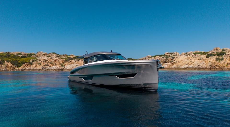 Nieuw 2026 Solaris Power 52 Coupe - Alicante | YachtFocus