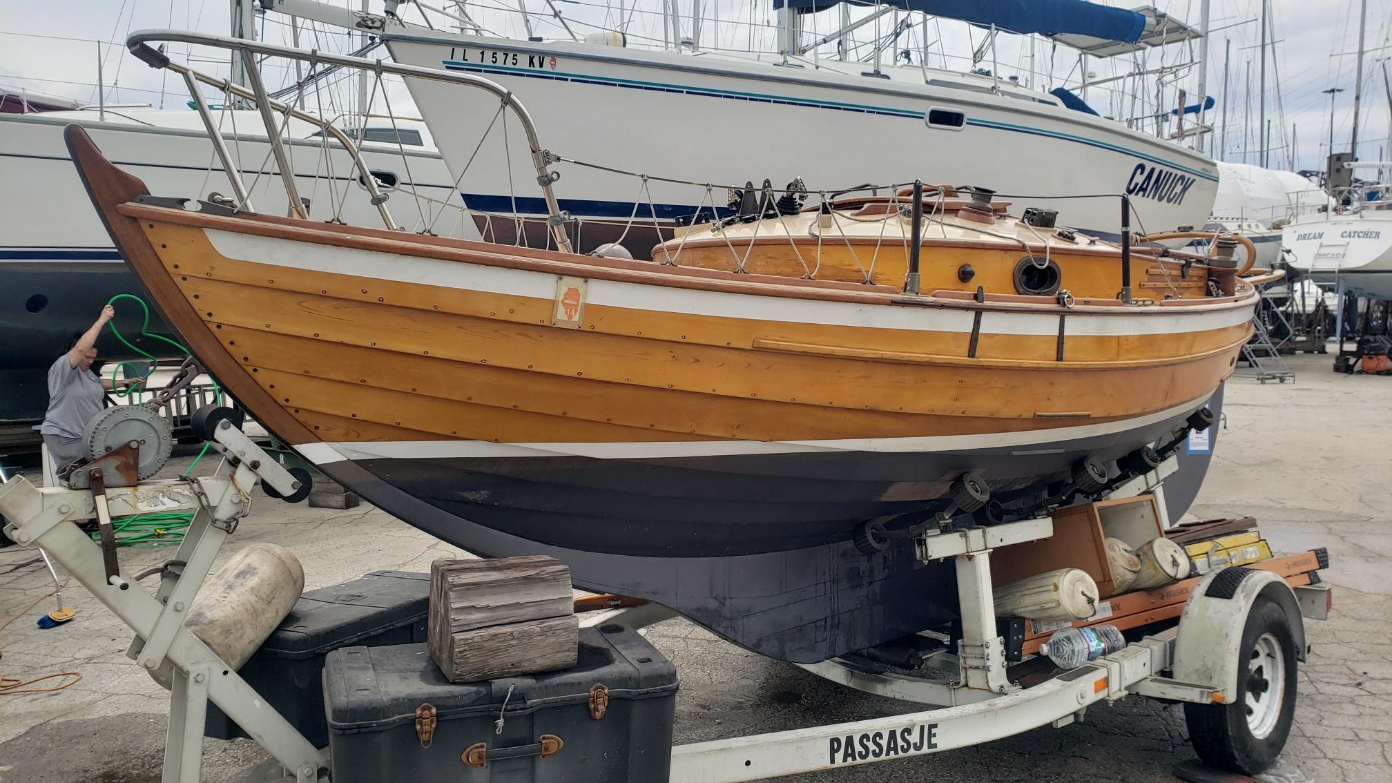 1987 Chip Stulen Faering Design 20 Antique and Classic for sale ...