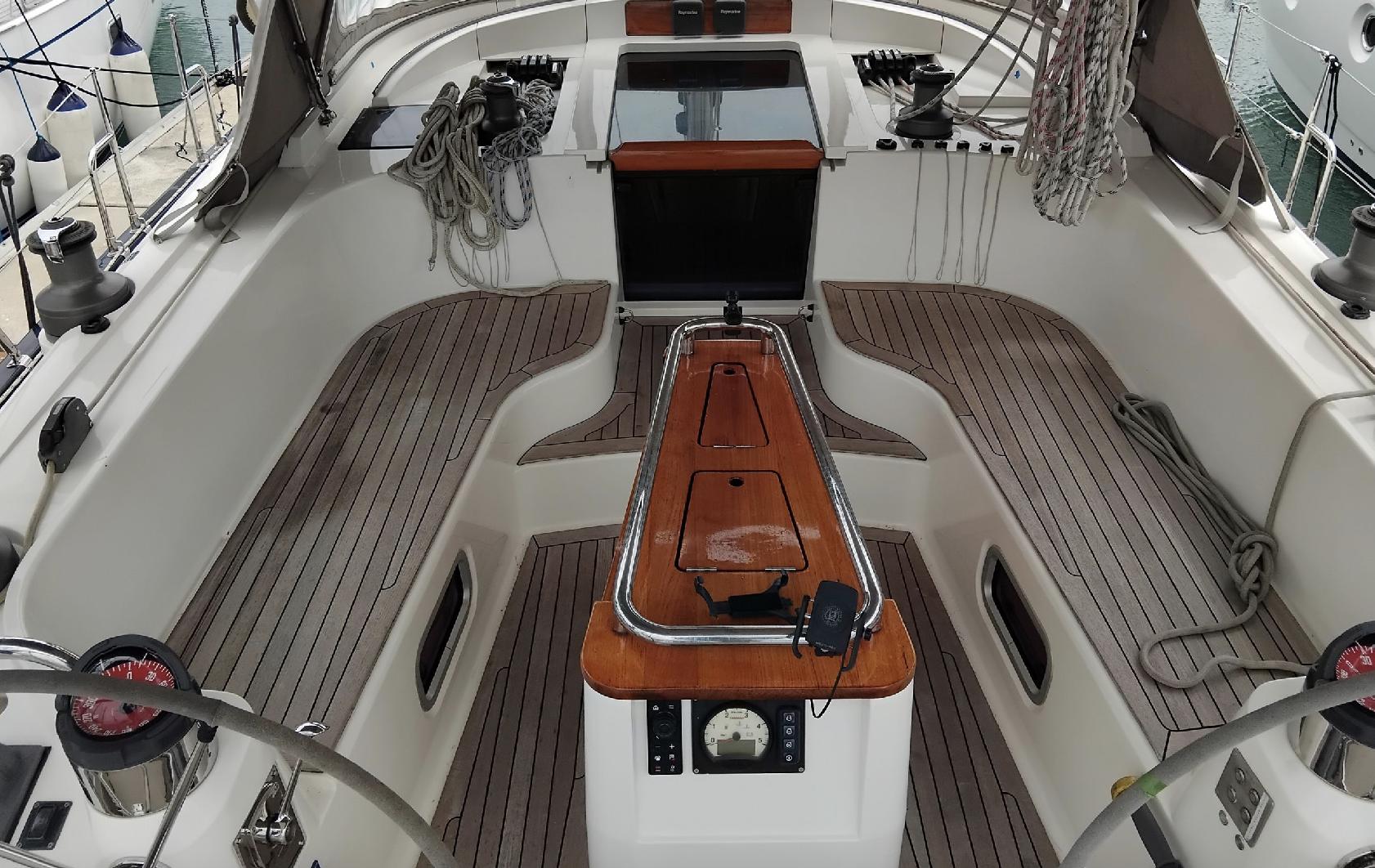 Tweedehands 2014 Southerly 47 | YachtFocus