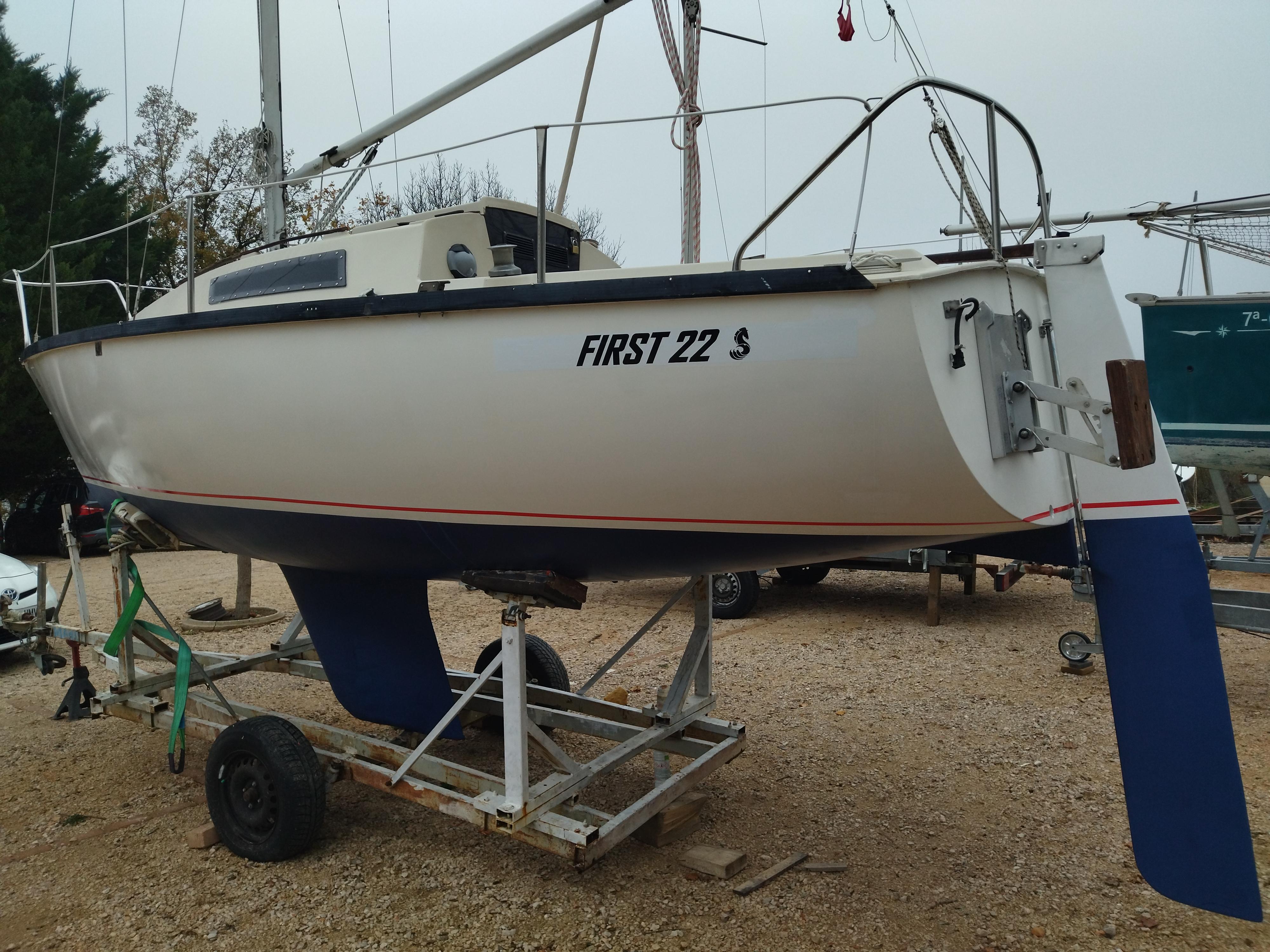 Used 1978 Beneteau First 22 - Madrid | TopBoats