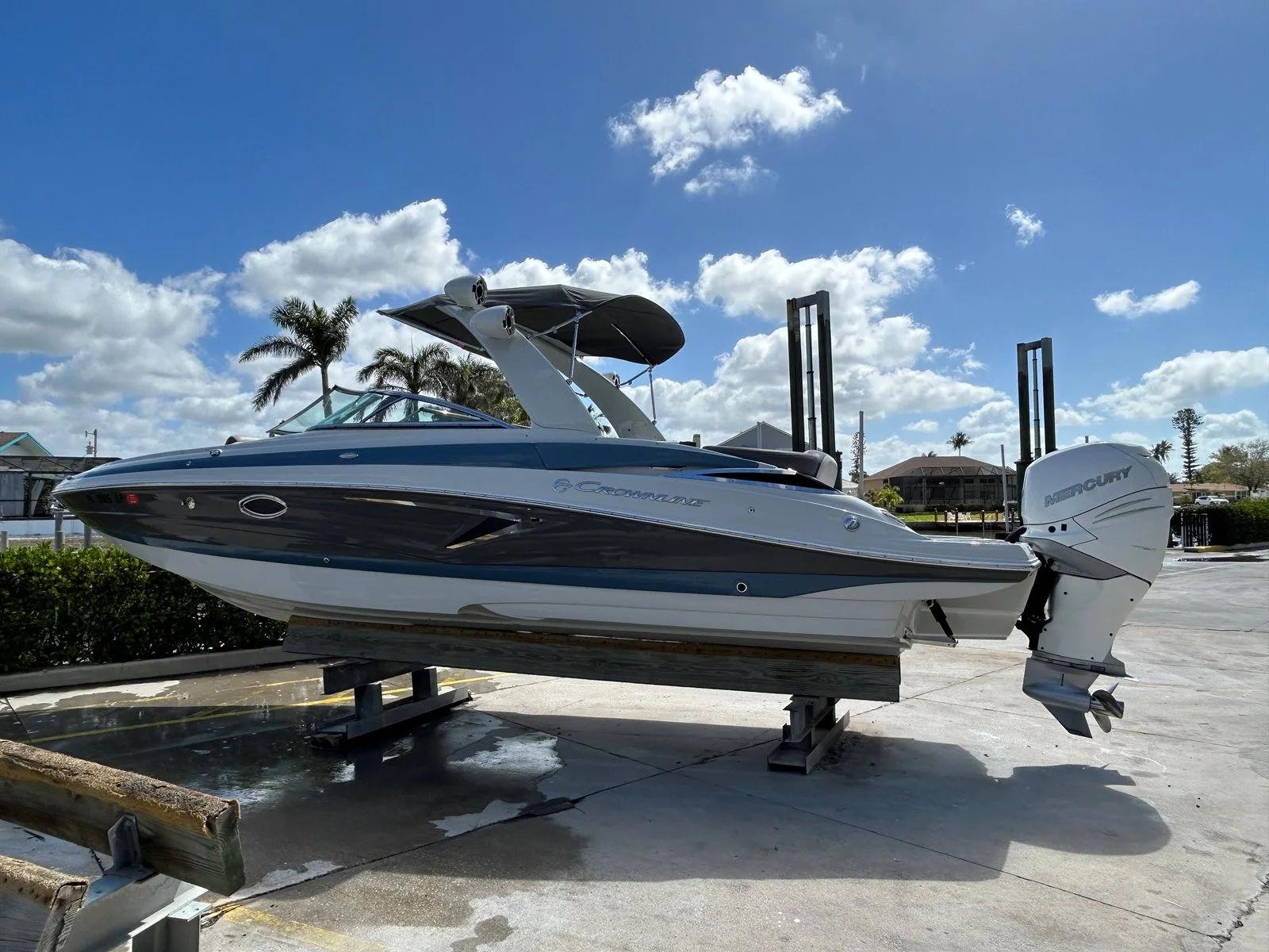 2020 Crownline E285 XS Other for sale - YachtWorld
