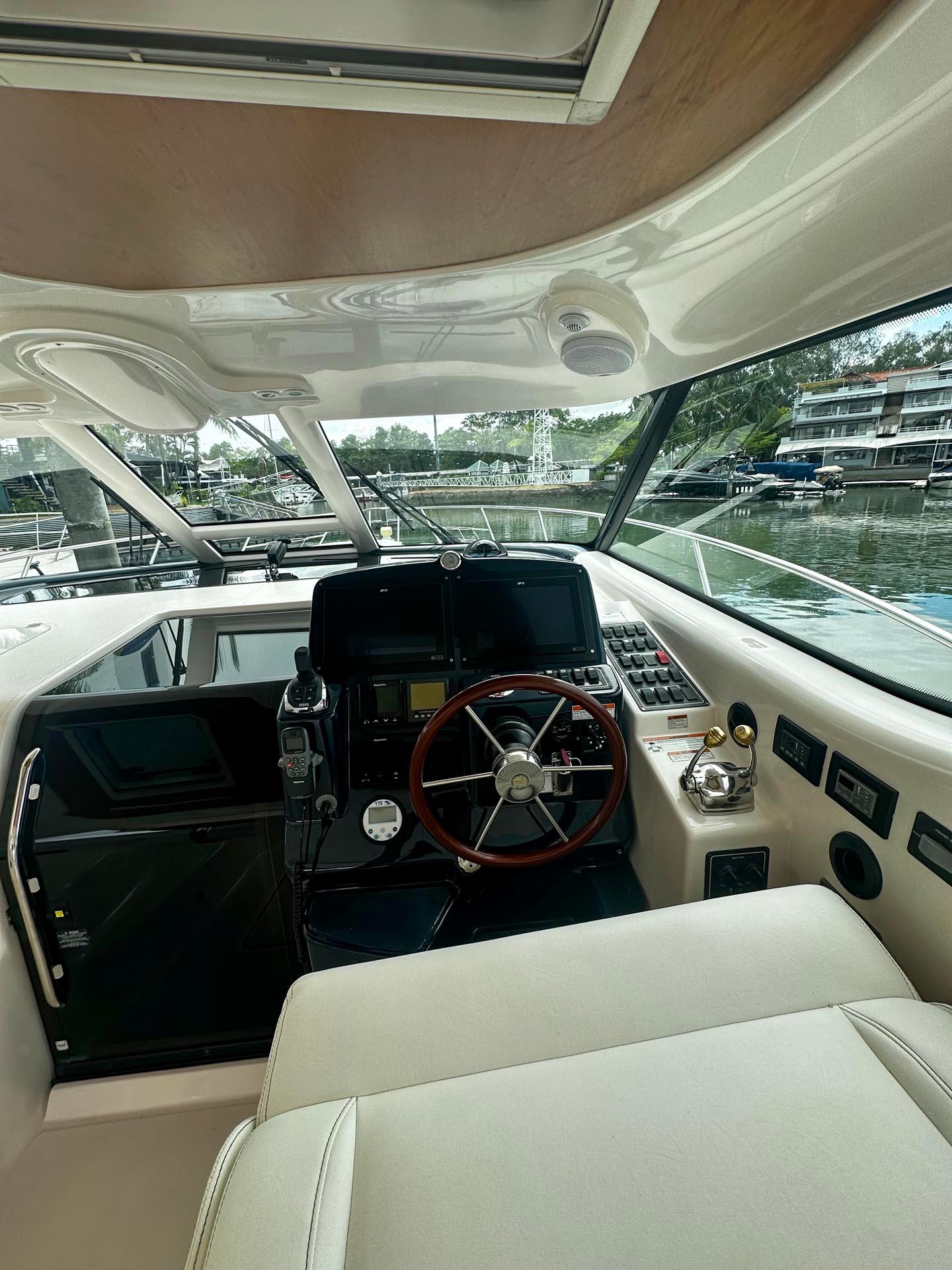 2008 Tiara Yachts Tiara Sovran 4300 Motor Yachts for sale - YachtWorld