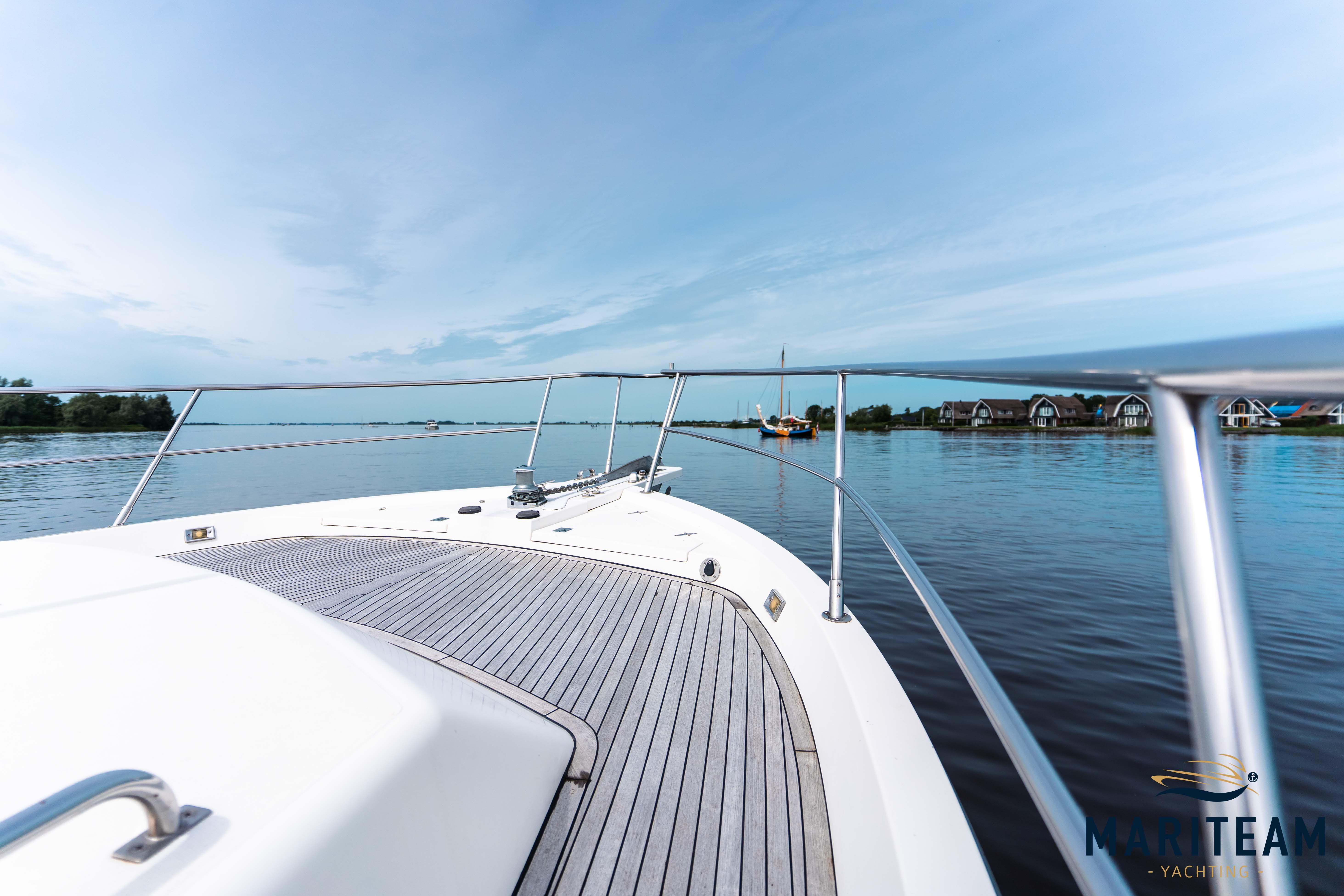 1999 Sabreline 47 Motor Yachts for sale - YachtWorld