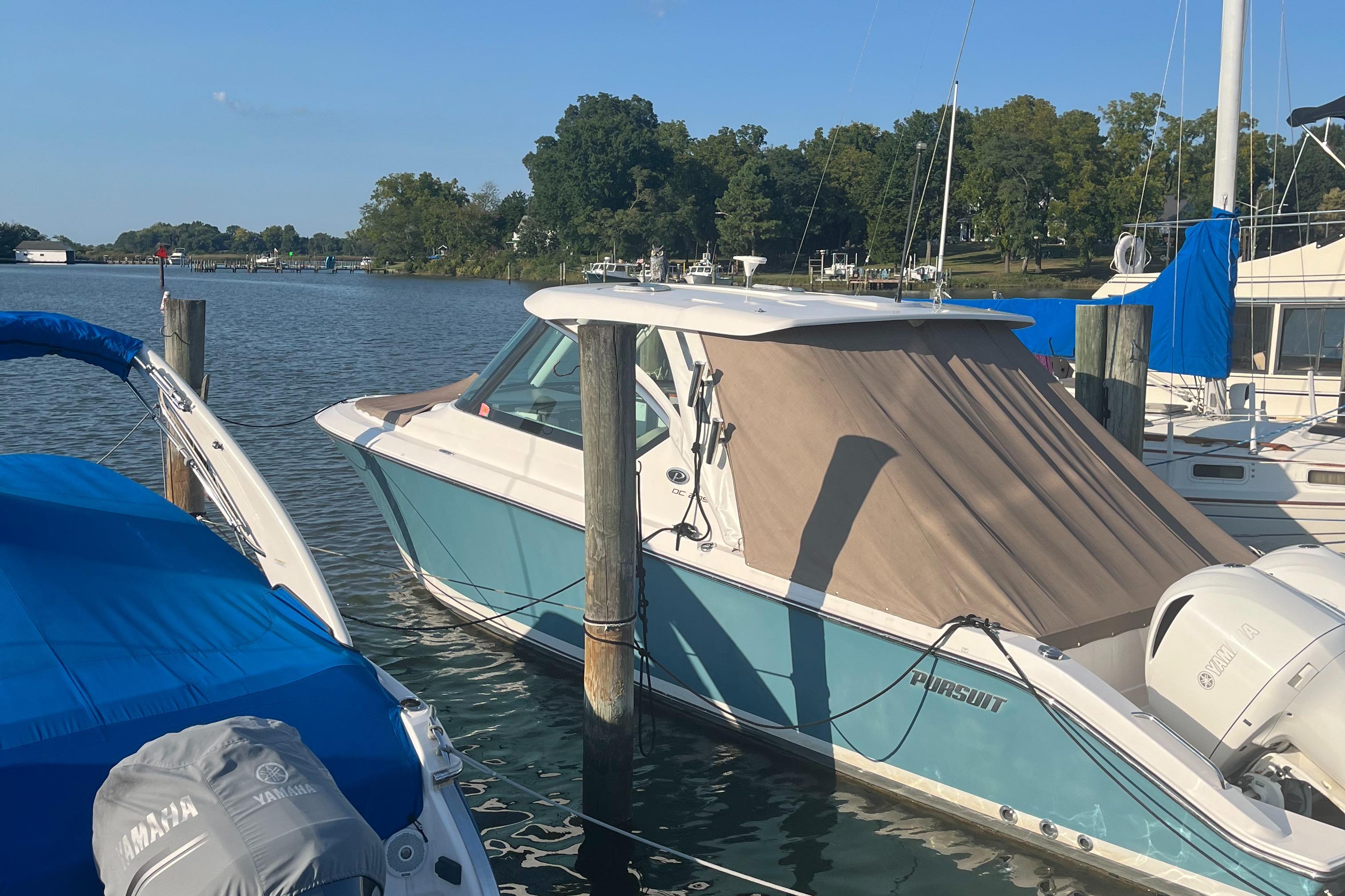 2018 Pursuit DC 295 Dual Console Dual Console for sale - YachtWorld