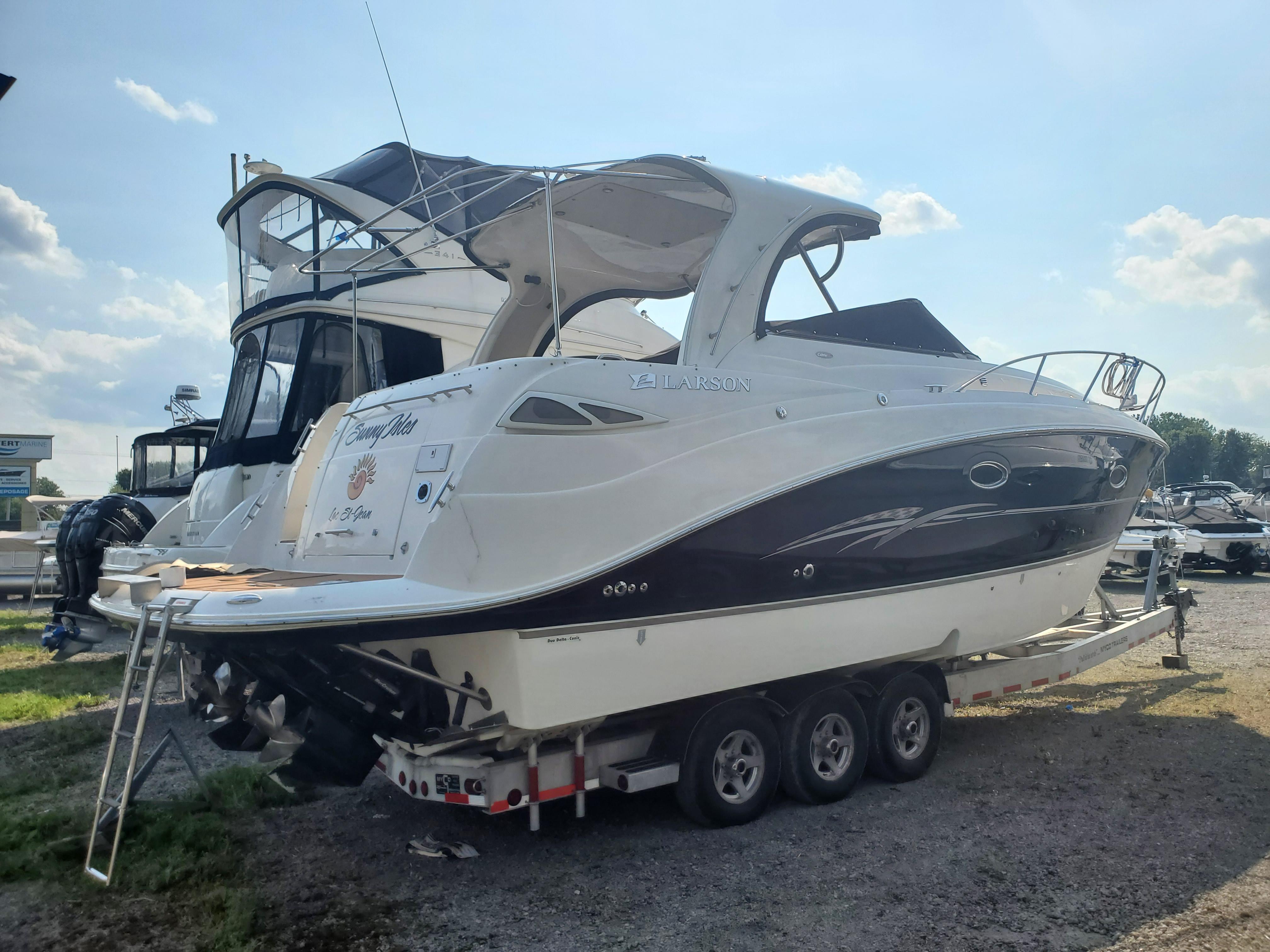 2007 Larson Cabrio 350 Motorcruiser Kaufen - YachtWorld