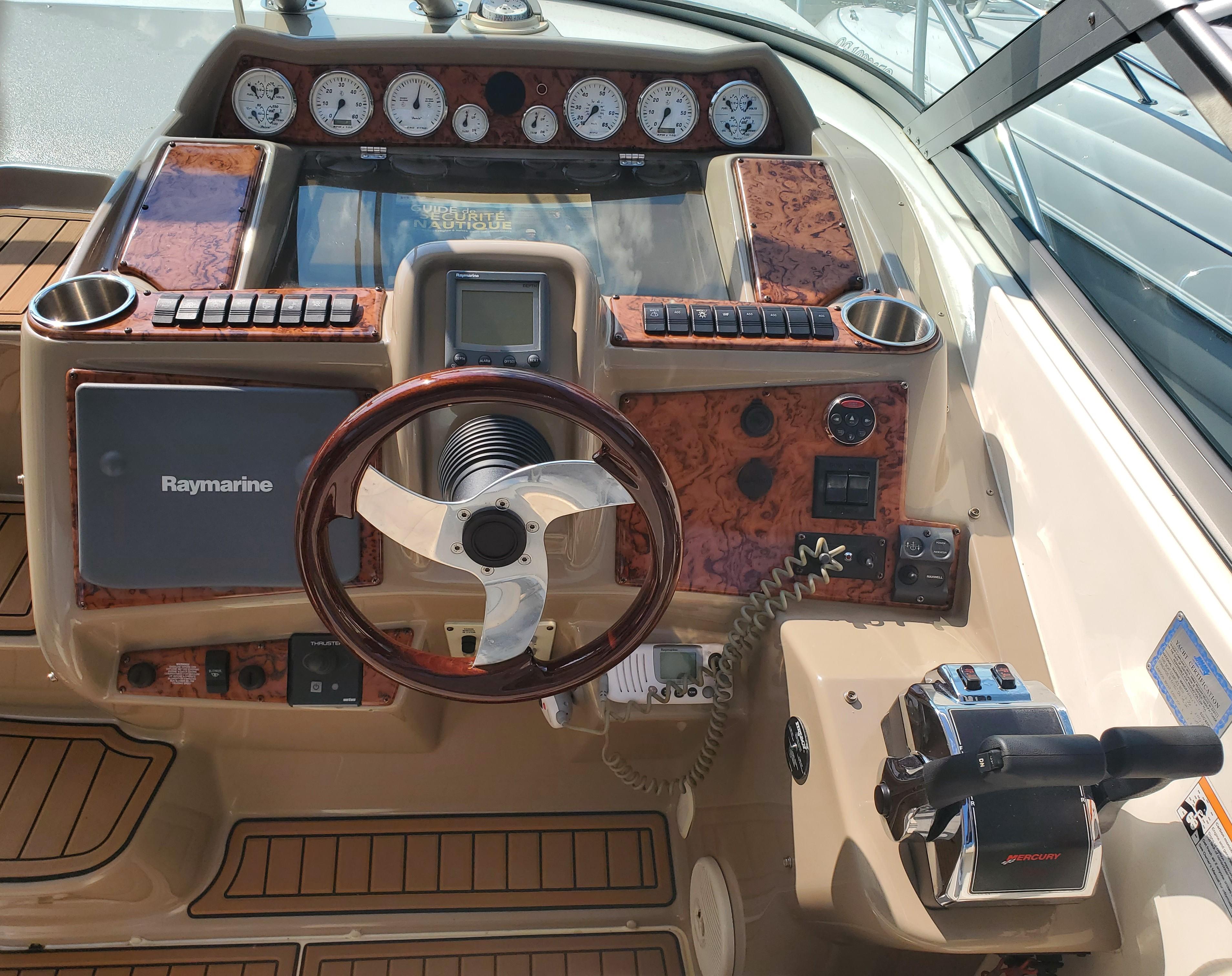 2007 Larson Cabrio 350 Motorcruiser Kaufen - YachtWorld