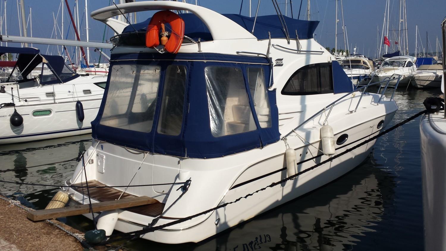 Galeon GALEON 330 FLY | 2007 | 10m - 17 - Charente-Maritime | Boatshop24