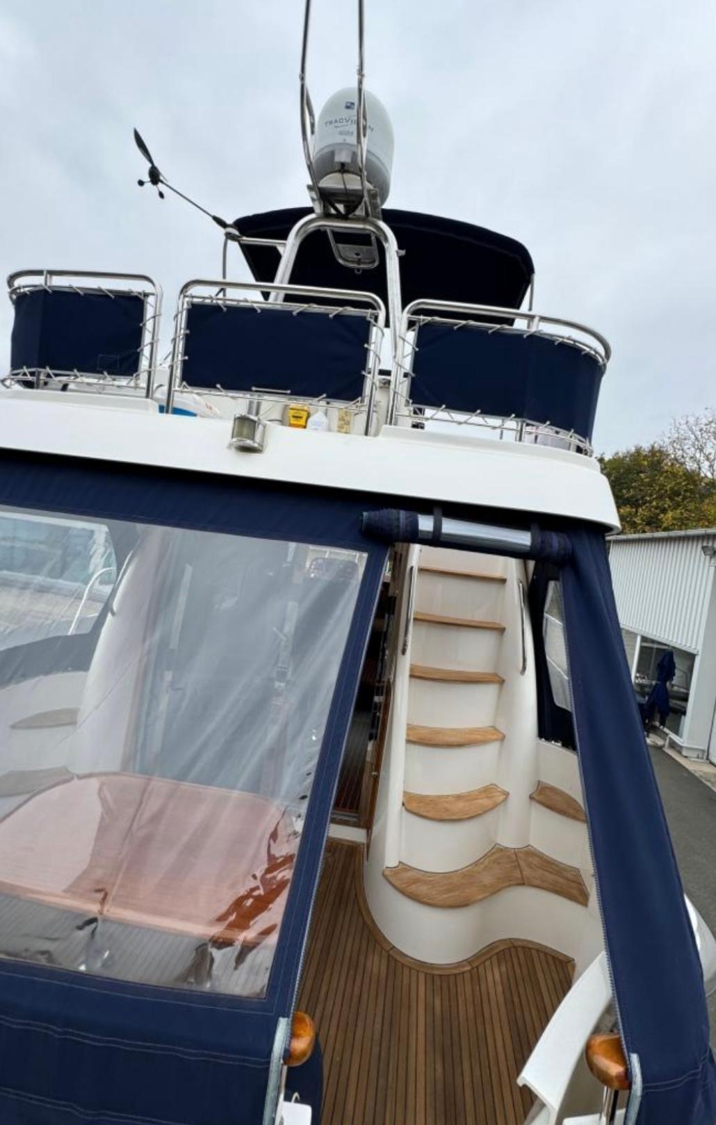 2005 Storebro 410 Commander Cruisere til salgs- YachtWorld