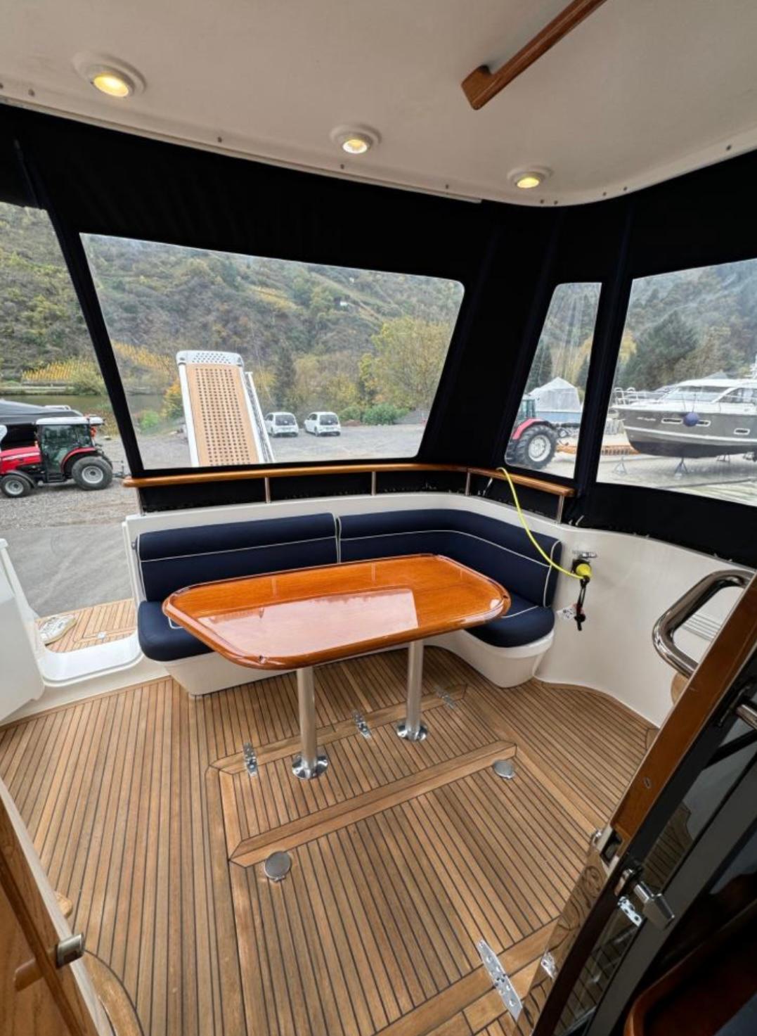 2005 Storebro 410 Commander Cruisere til salgs- YachtWorld