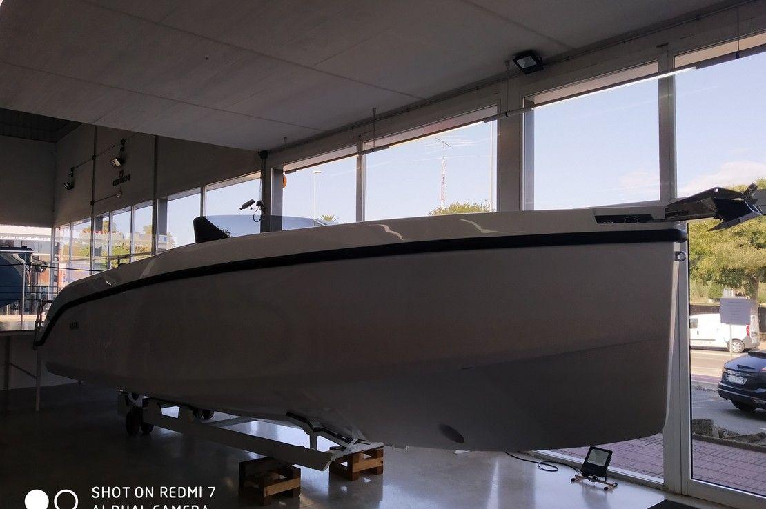New 2022 Rand RAND SPIRIT 25 - Girona | Youboat New 2022 Rand RAND SPIRIT 25 - Girona | Youboat