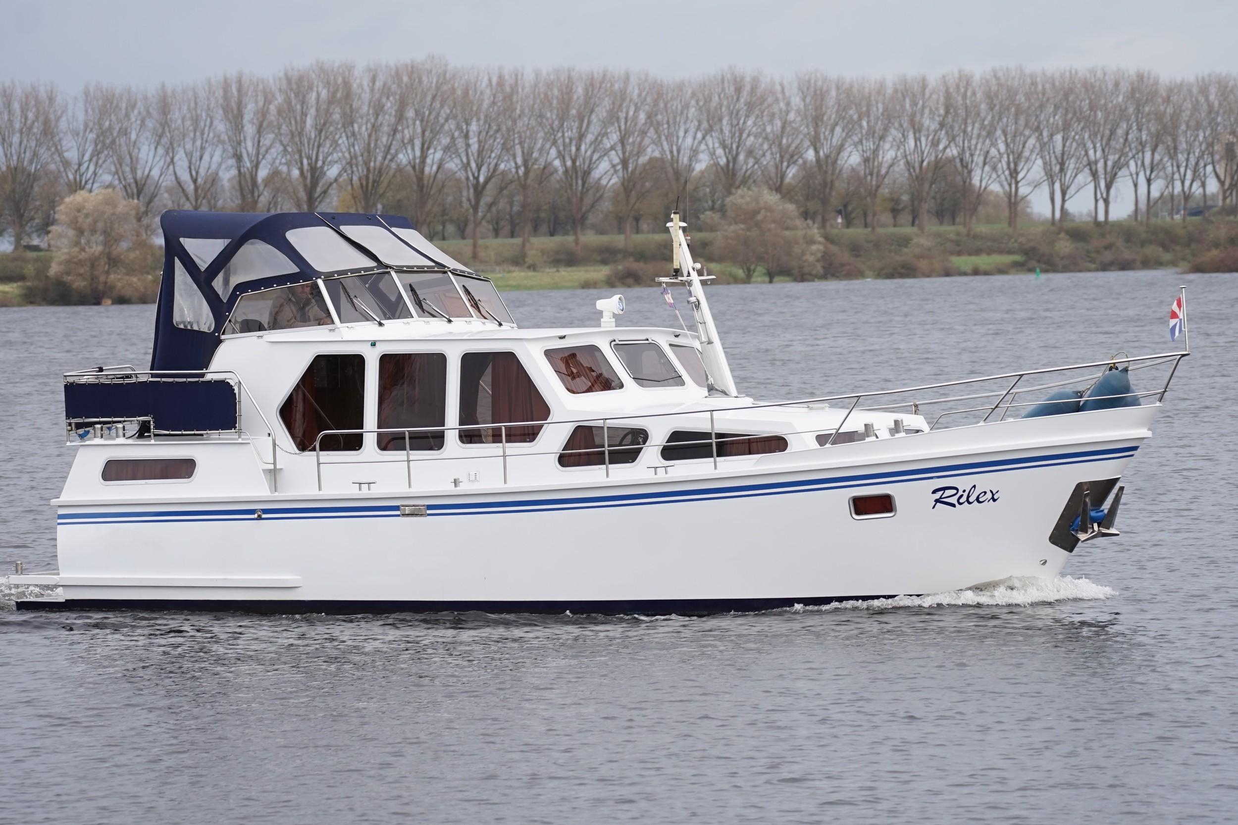 Bendie 1060 11m 1991, Motoryachten | Boot24