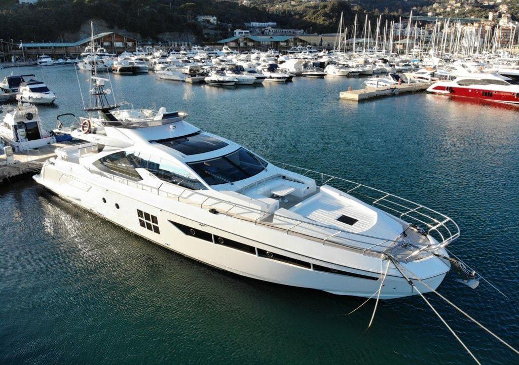 2019 Azimut 77S Express Cruiser for sale - YachtWorld