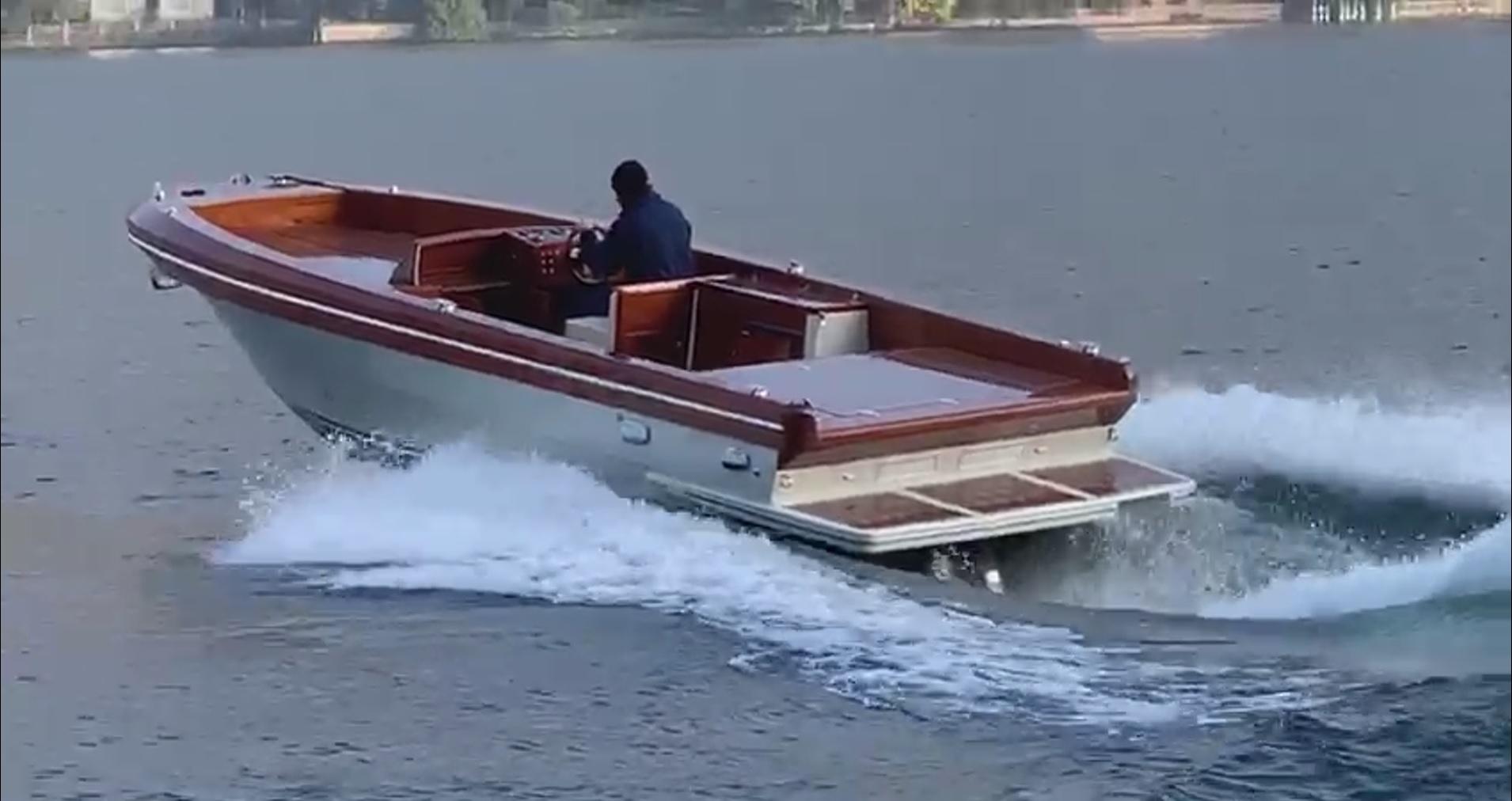 Ilver 24 | 2021 | 8m - Brescia | Boatshop24