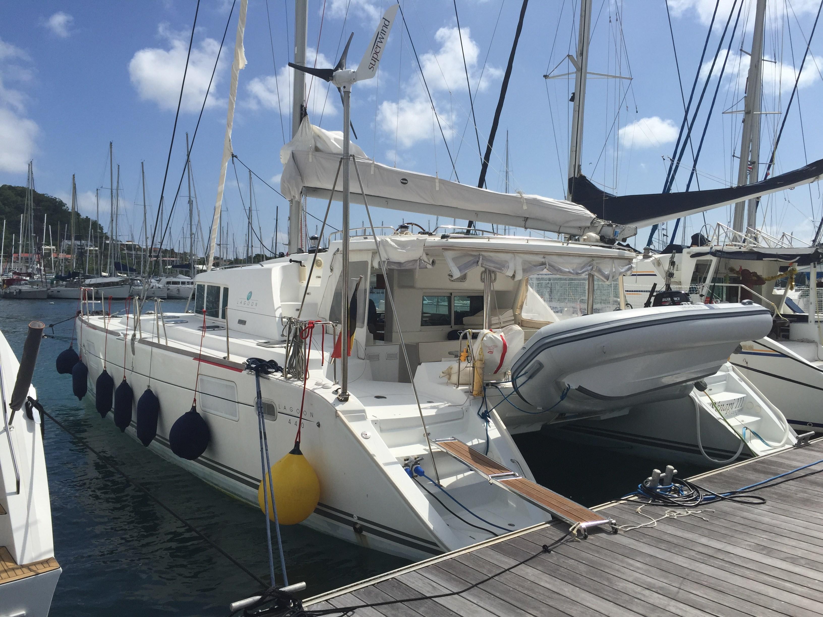 Lagoon 440 | 2007 | 13m | Boatshop24