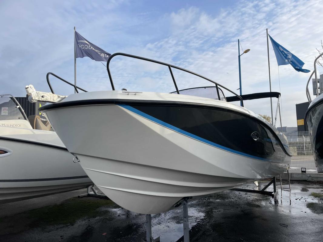 Quicksilver Activ 755 Sundeck Nuevo en Morbihan ( 56 ) - Cosas de Barcos