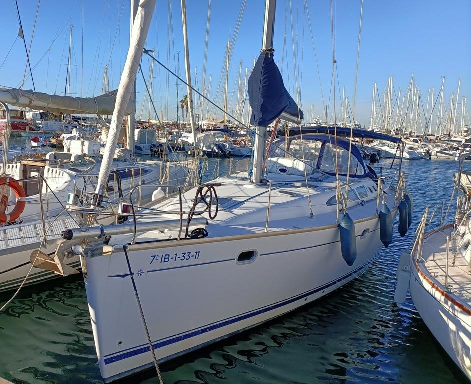 Jeanneau Sun Odyssey 43 | 2003 | 43ft - Barcelona | Boatshop24