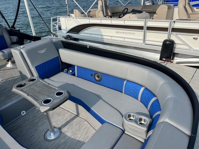 2023 Bennington 25 L BOWRIDER SWINGBACK Pontoon for sale - YachtWorld