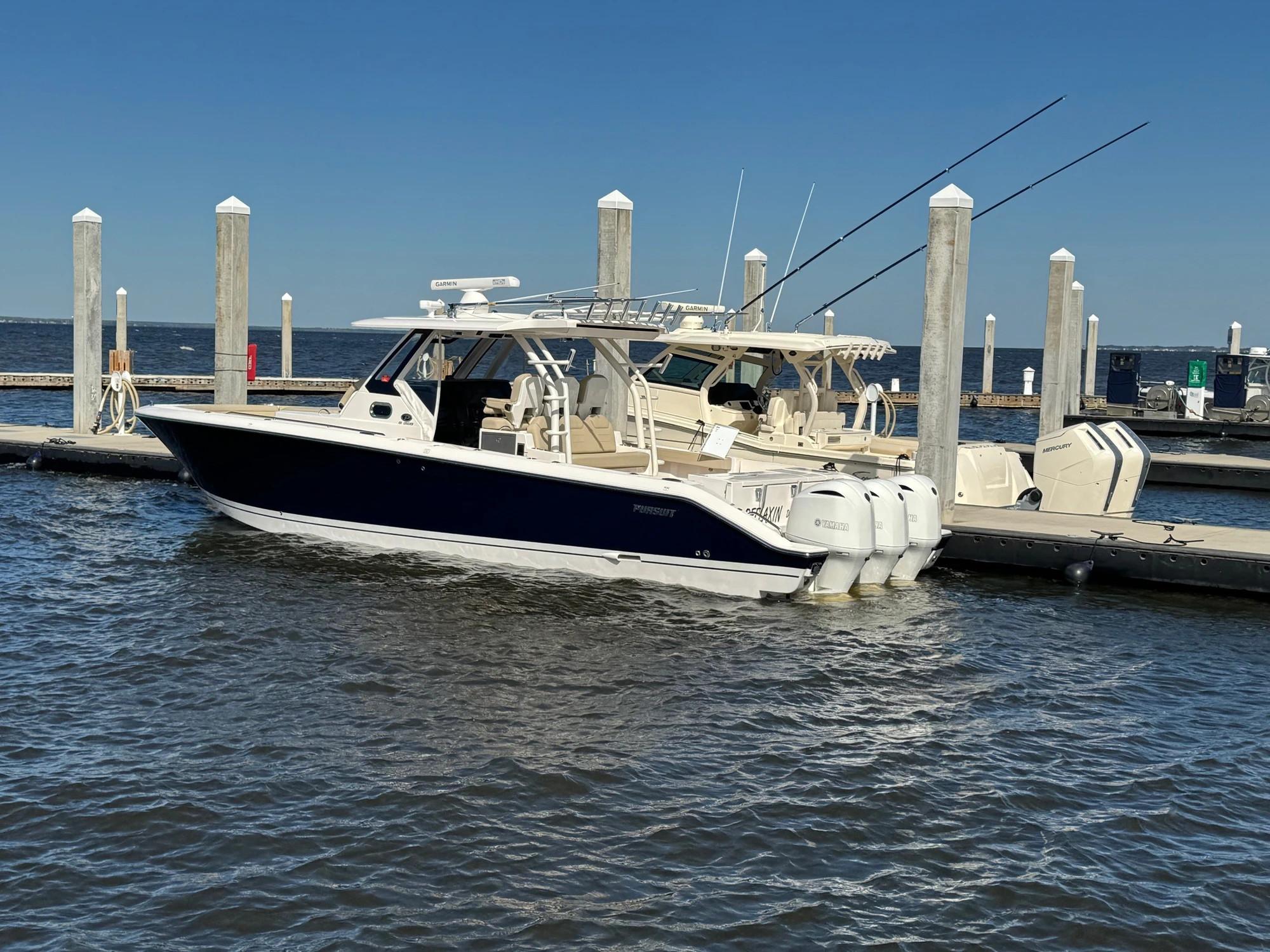 2018 Pursuit S 368 Centre Console for sale - YachtWorld