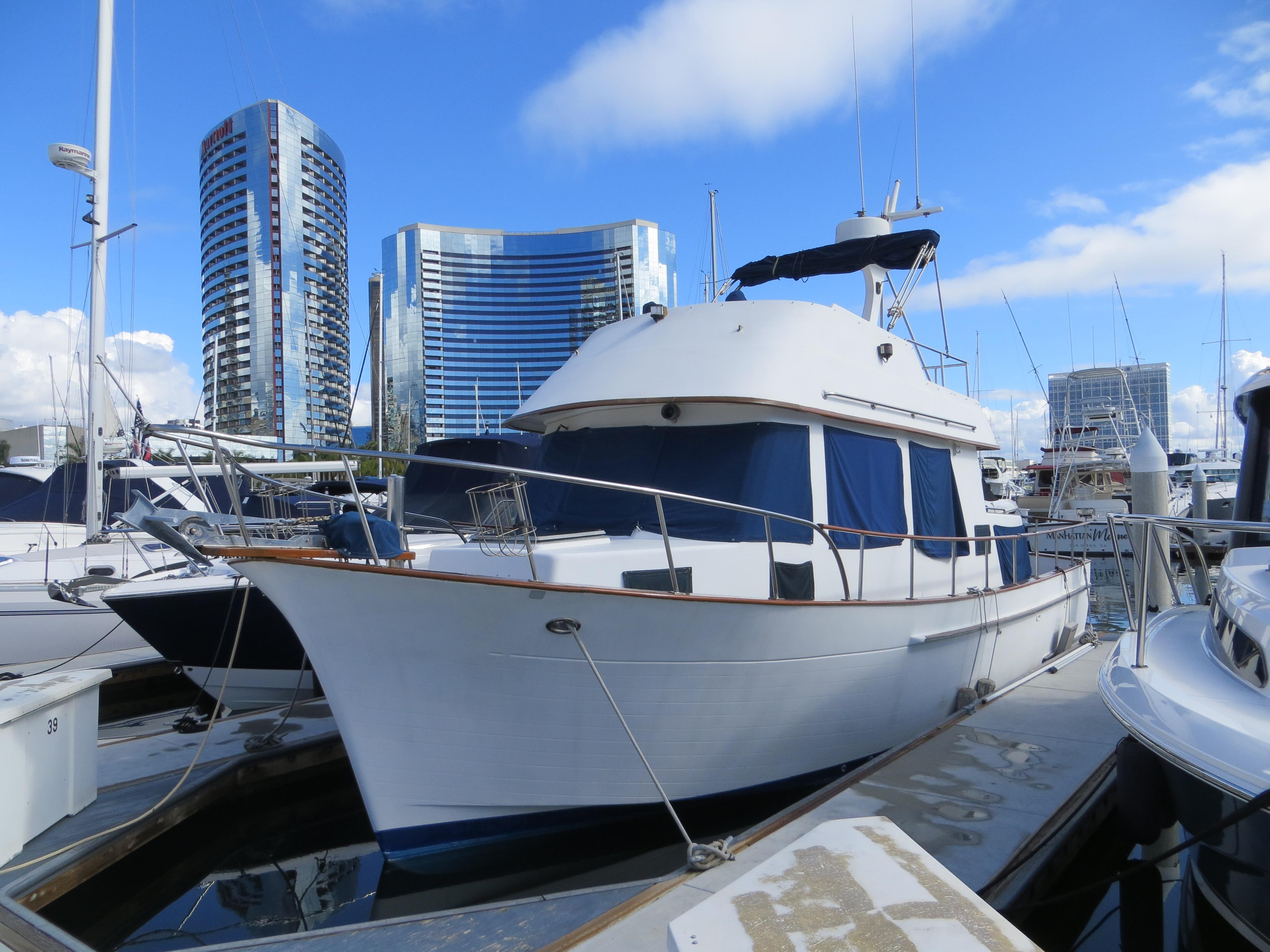 1984 CHB 34 DOUBLE CABIN Trawler for sale - YachtWorld